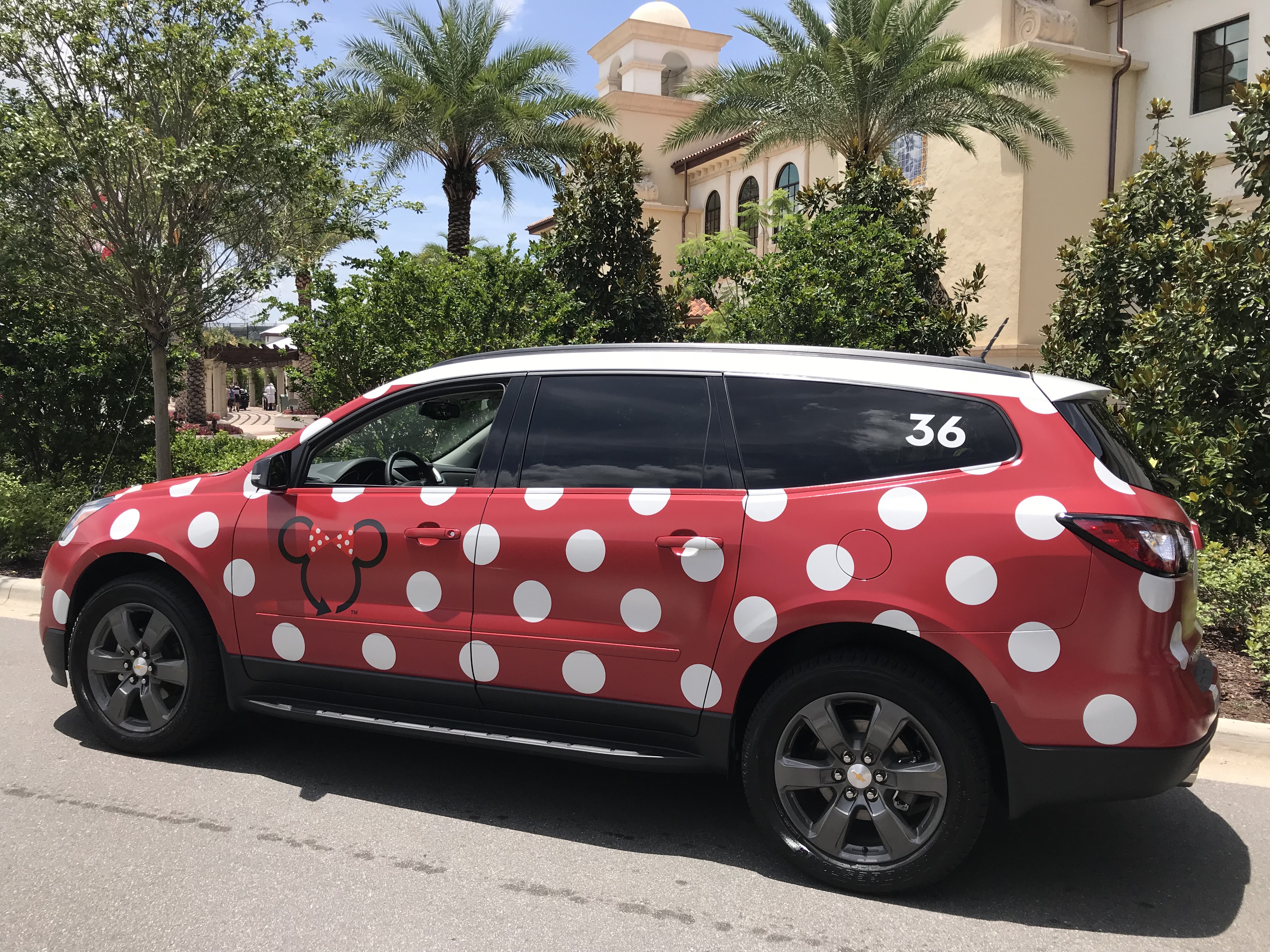 First Look – Walt Disney World’s Minnie Van System