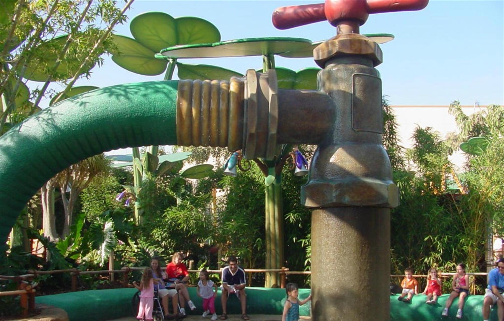Princess Dot Puddle Park – Disney California Adventure