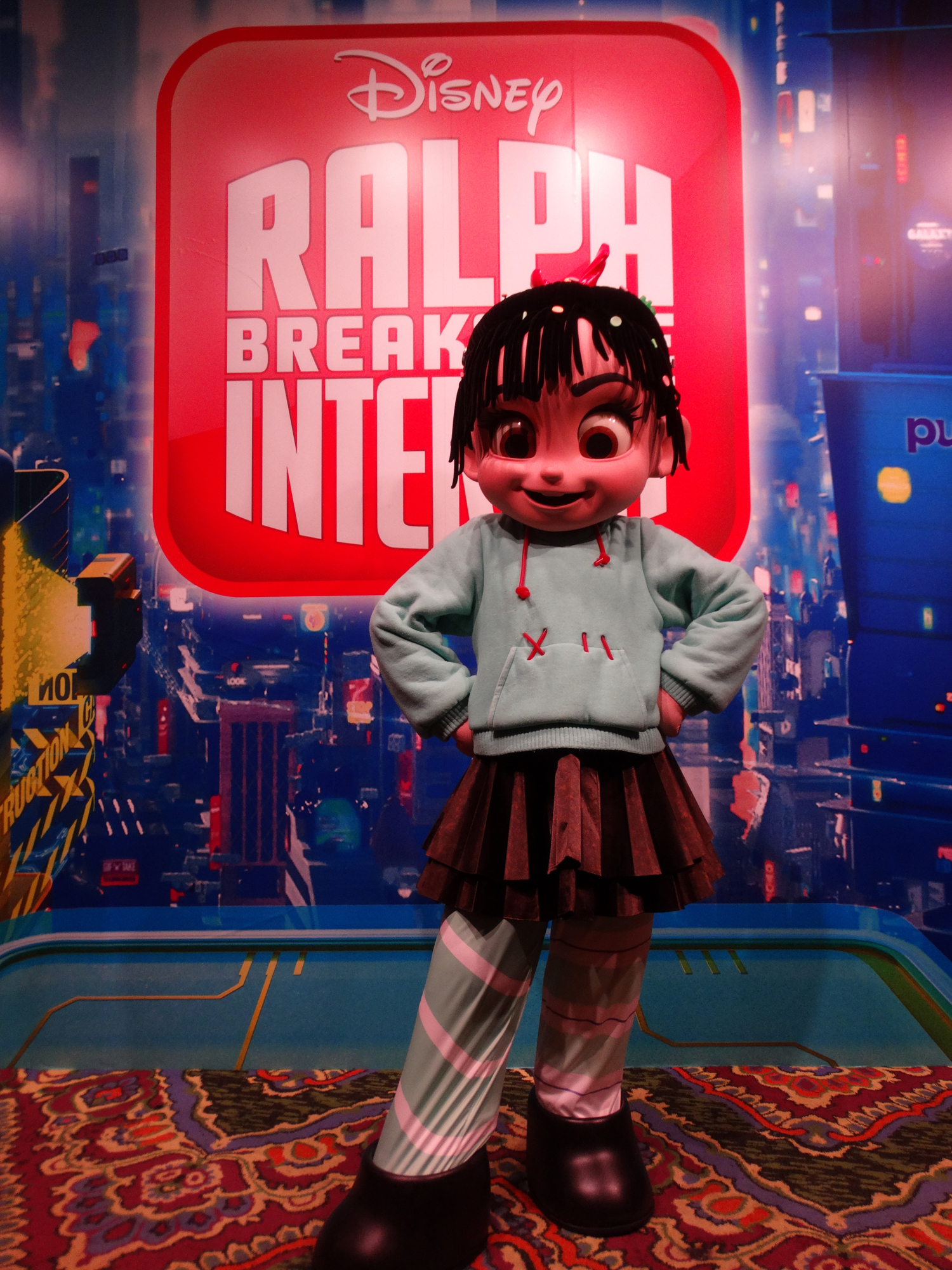 Video: “Ralph Breaks The Internet” Opens with Projection Show, Ralph ...