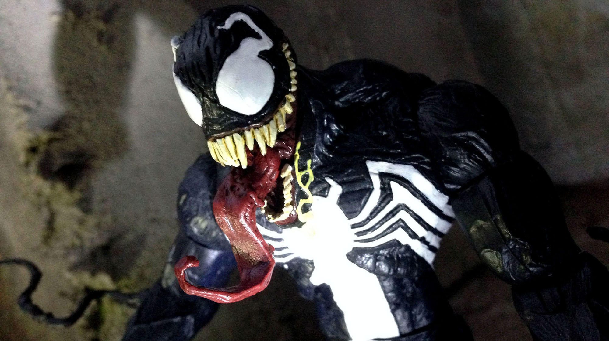 Exclusive New Venom Figure from Diamond Available Now on ShopDisney