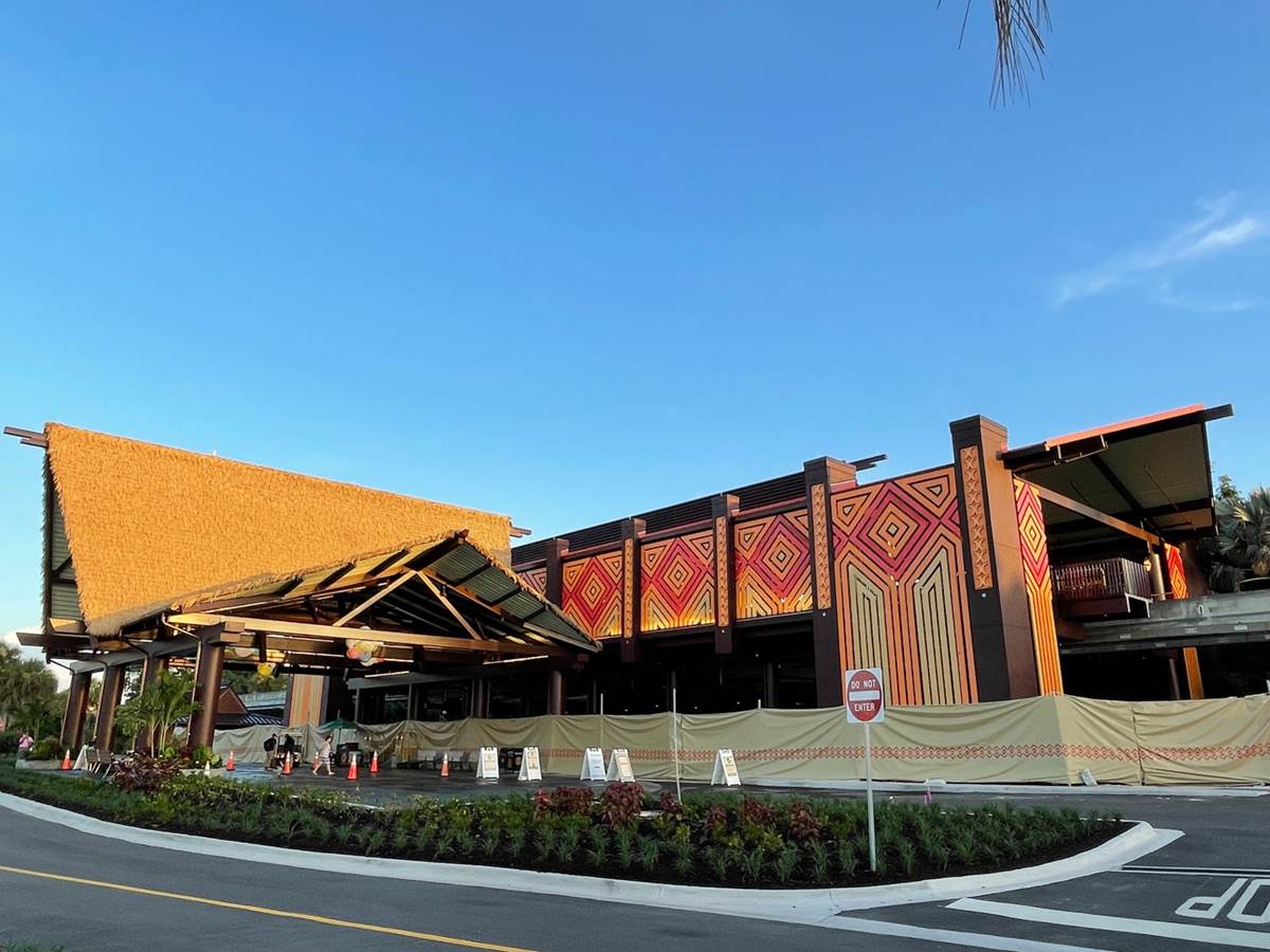 Disney’s Polynesian Village Resort Monorail Station Reopens