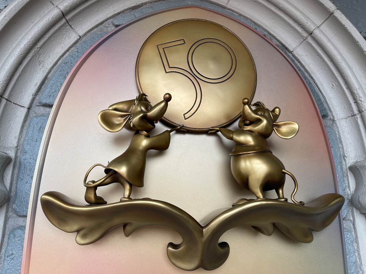 WDW 50 – Disney Fab 50 Character Collection Sculptures Installed at ...