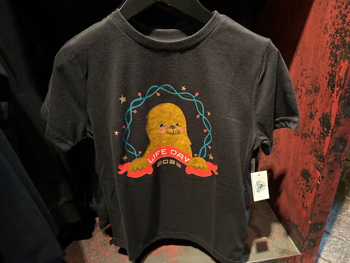 Photos – New Life Day Merchandise Now Available at Star Wars: Galaxy’s ...