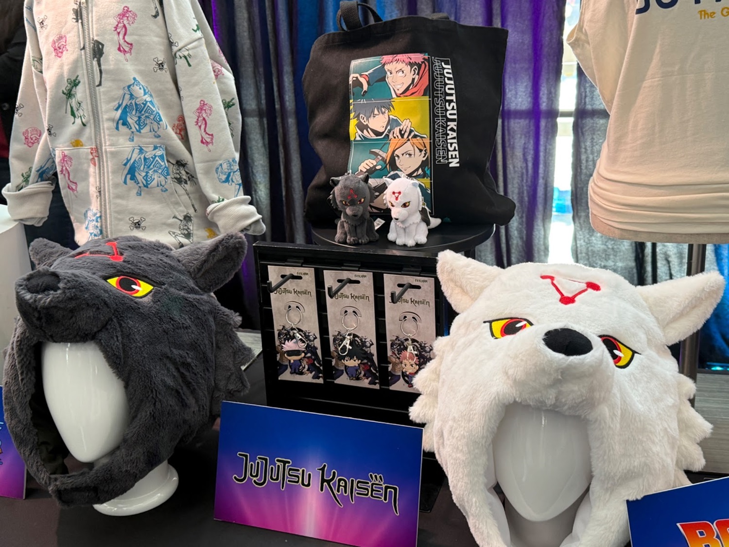 Photos: First Look at Universal Fan Fest Nights Merch