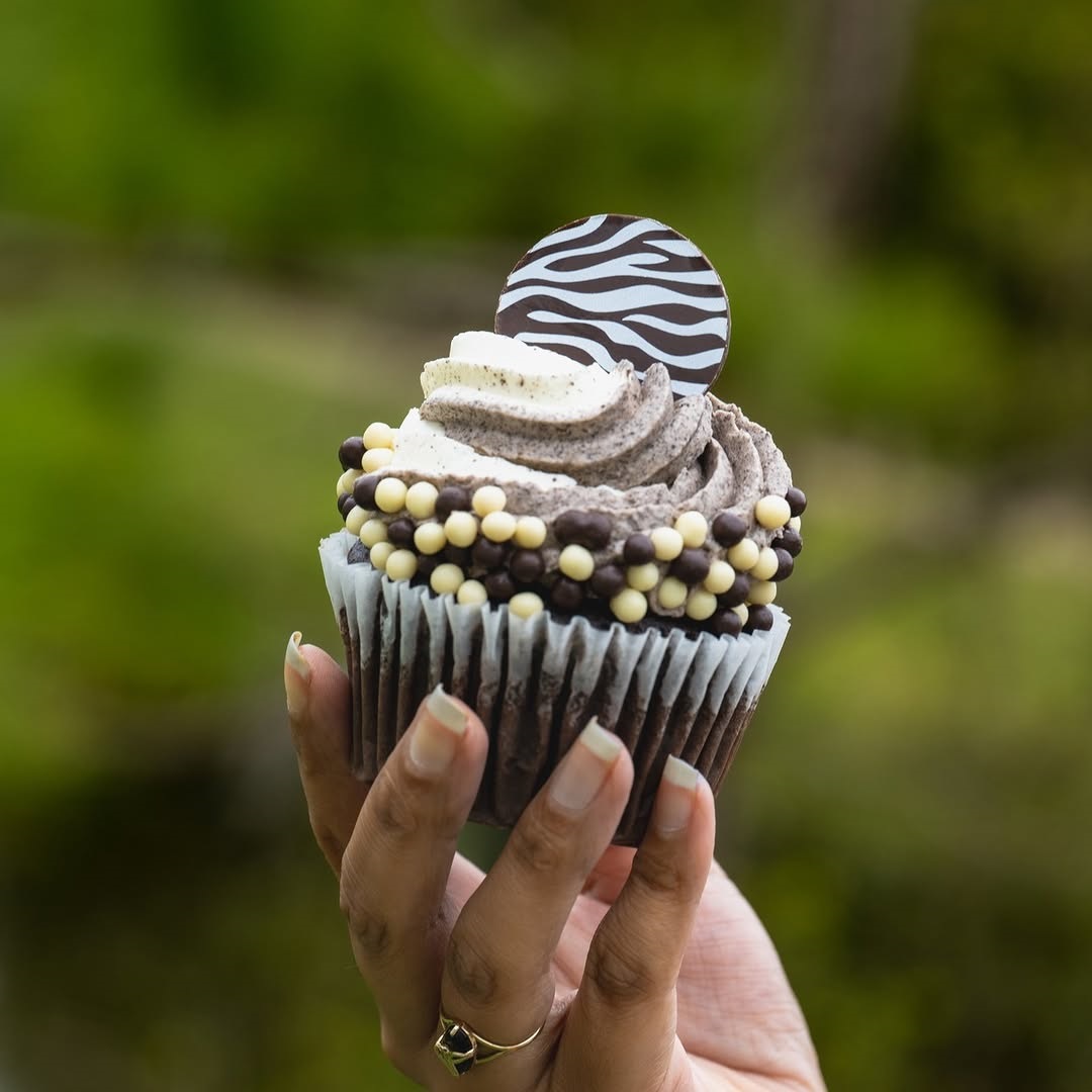 Walt Disney World Reveals New Cookies and Cream Cupcake for Two Animal ...