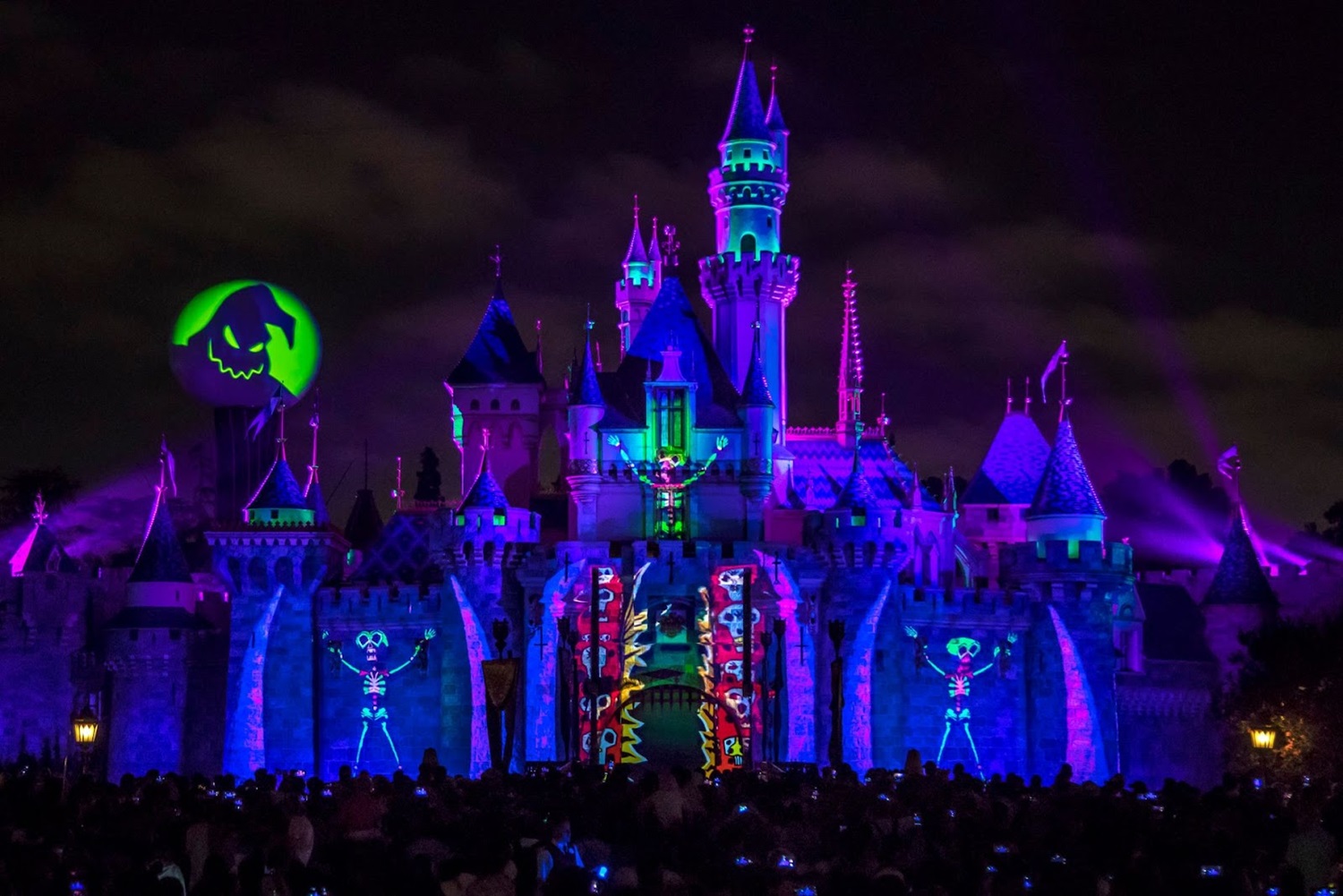 Haunted Mansion Holiday, Halloween Screams, and More Favorites Return ...