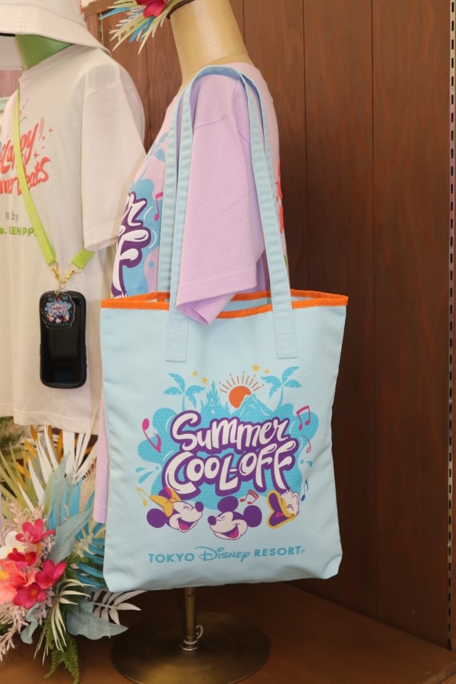 Photos: The Summer Cool-off Event Kicks Off with a Big Splash at Tokyo Disney Resort ...