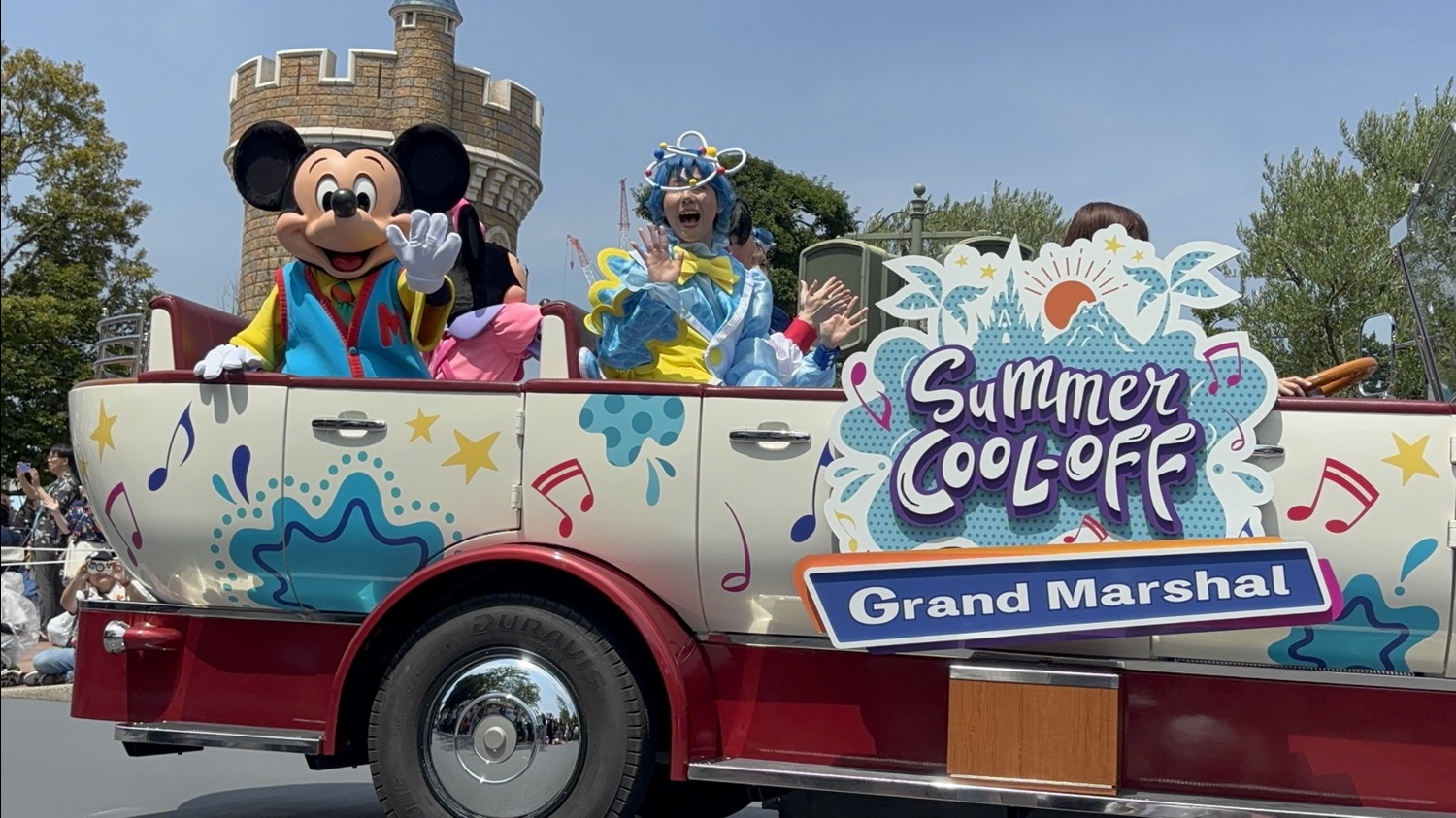 Photos: The Summer Cool-off Event Kicks Off with a Big Splash at Tokyo Disney Resort ...