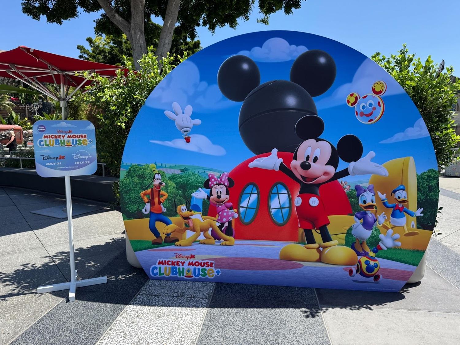 Say Hot Dog: Downtown Disney Adds New "Mickey Mouse Clubhouse+" Photo ...
