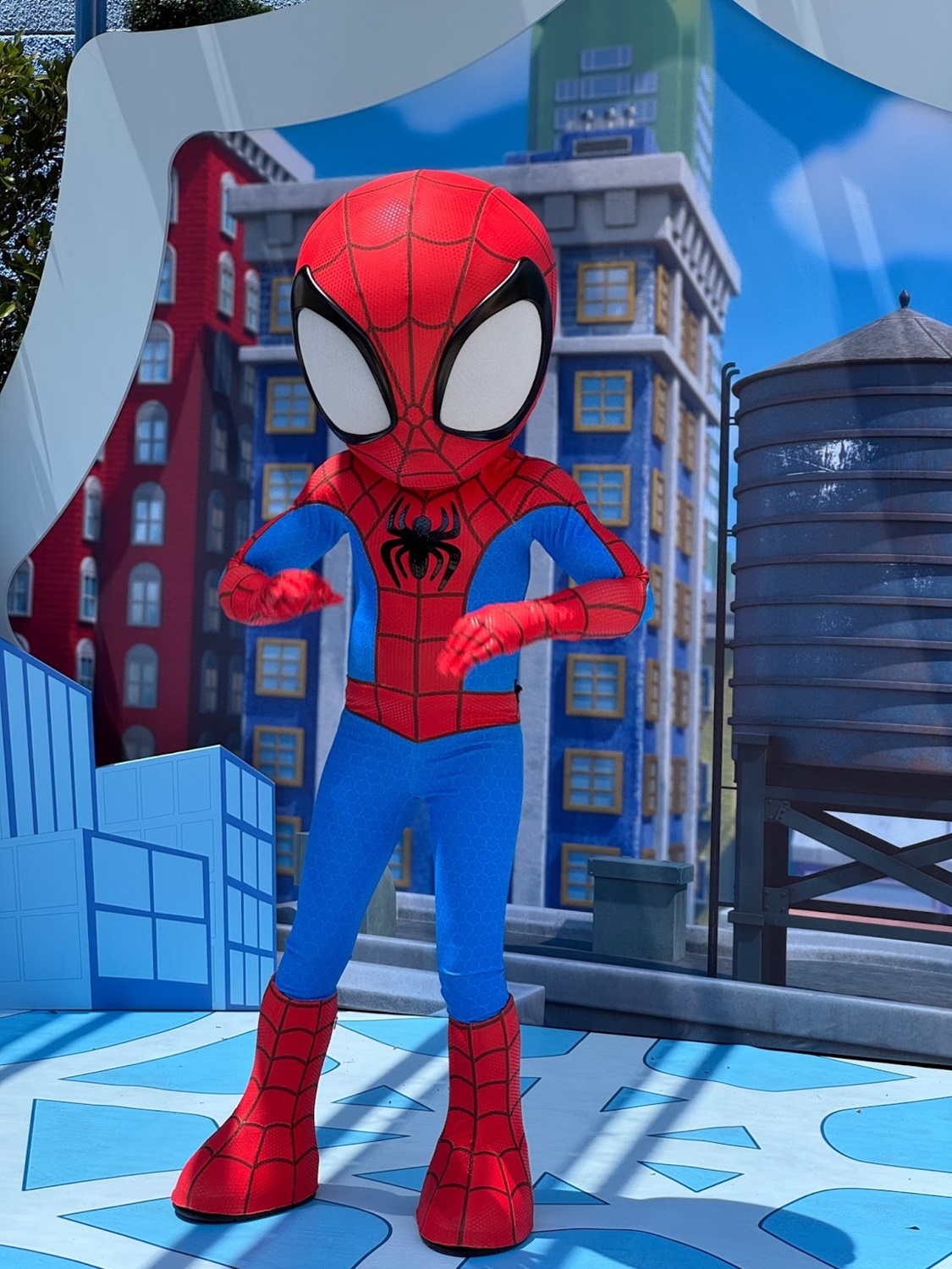 Photos: Spidey, Bitsie and Mickey at Disney Jr. Let's Play!