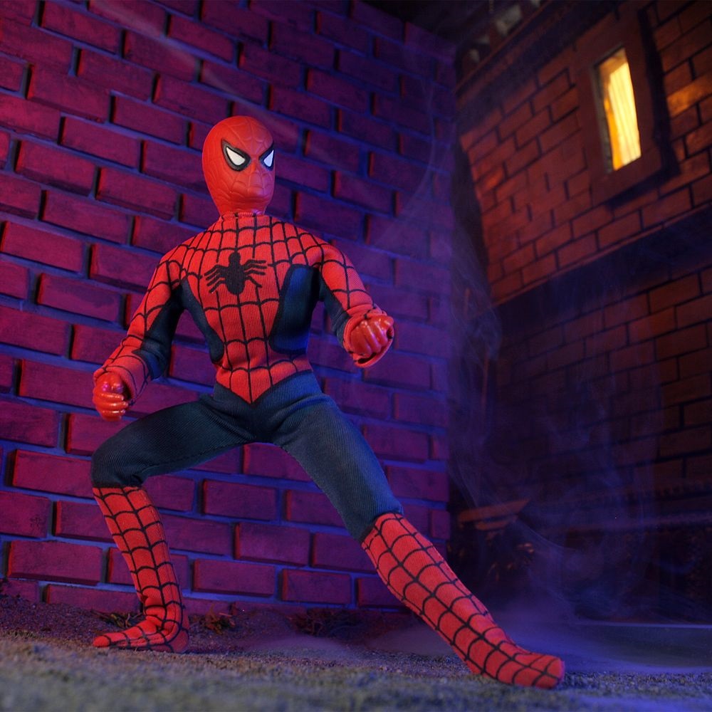 MEGO Spider-Man Set Returns to Disney Store