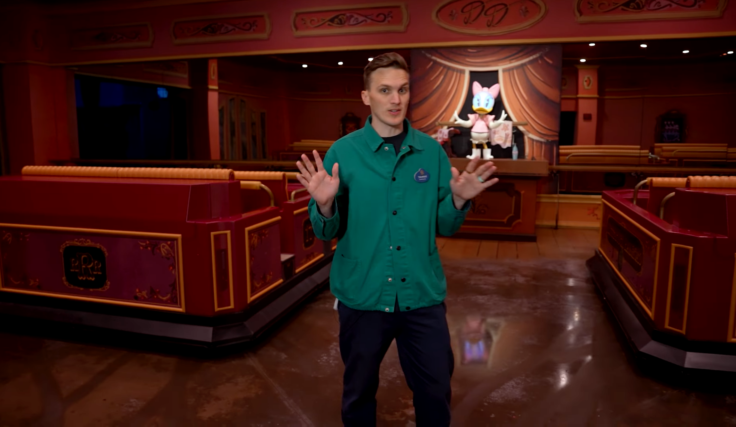 How Trackless Rides Like Runaway Railway Work