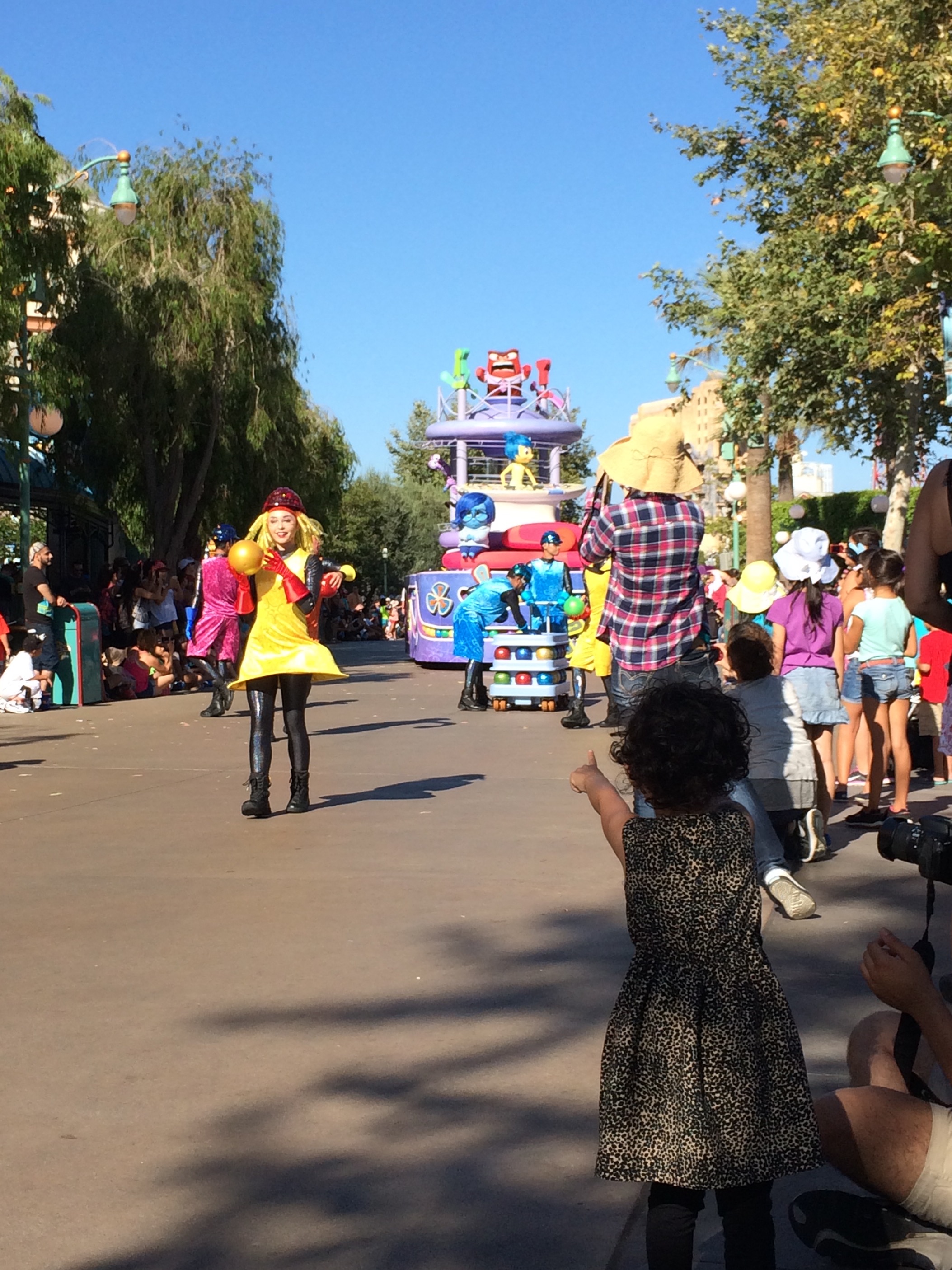 Inside Out Pre-Parade - LaughingPlace.com