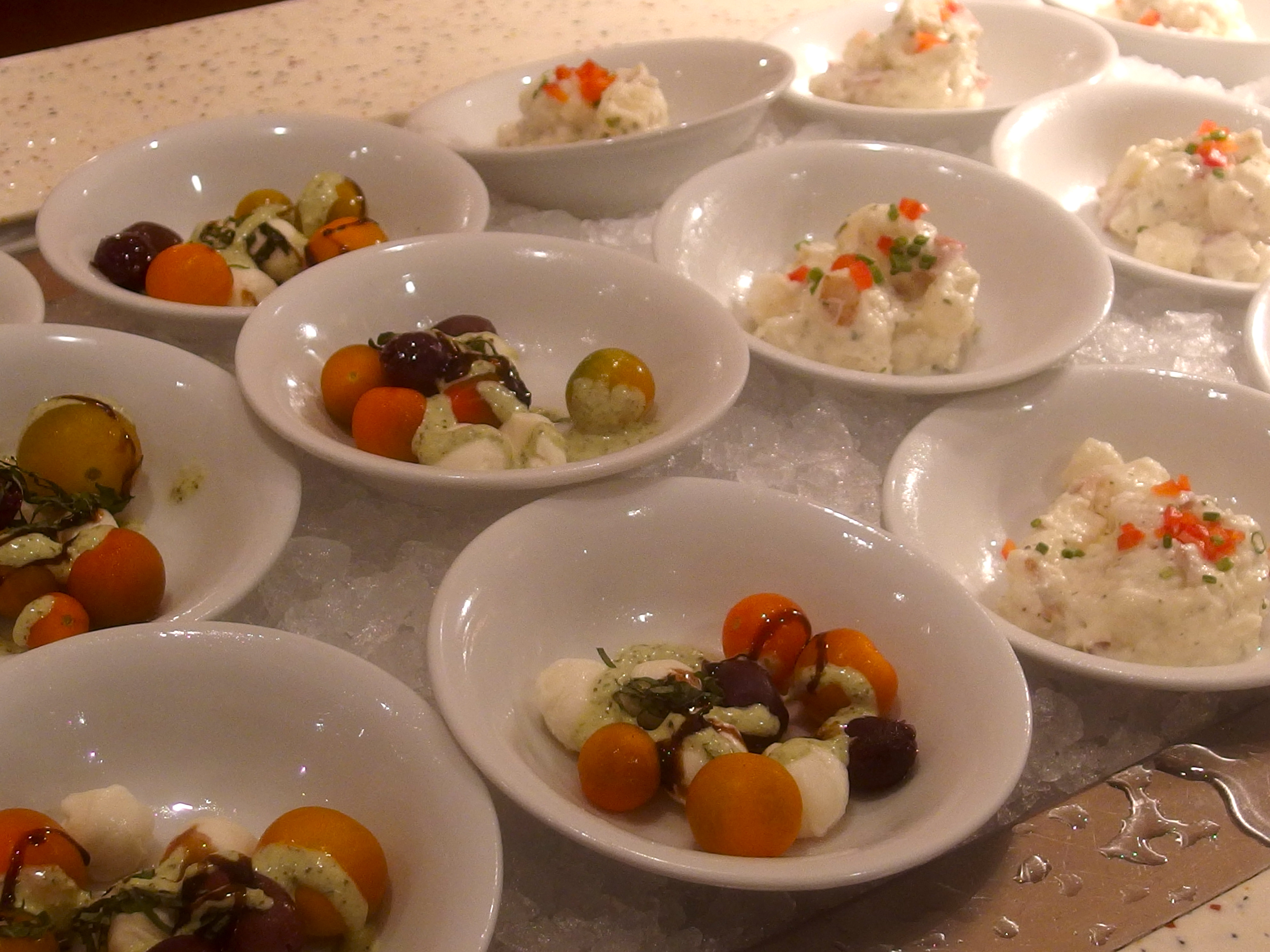 Beach Bonfire Dinner Buffet - LaughingPlace.com