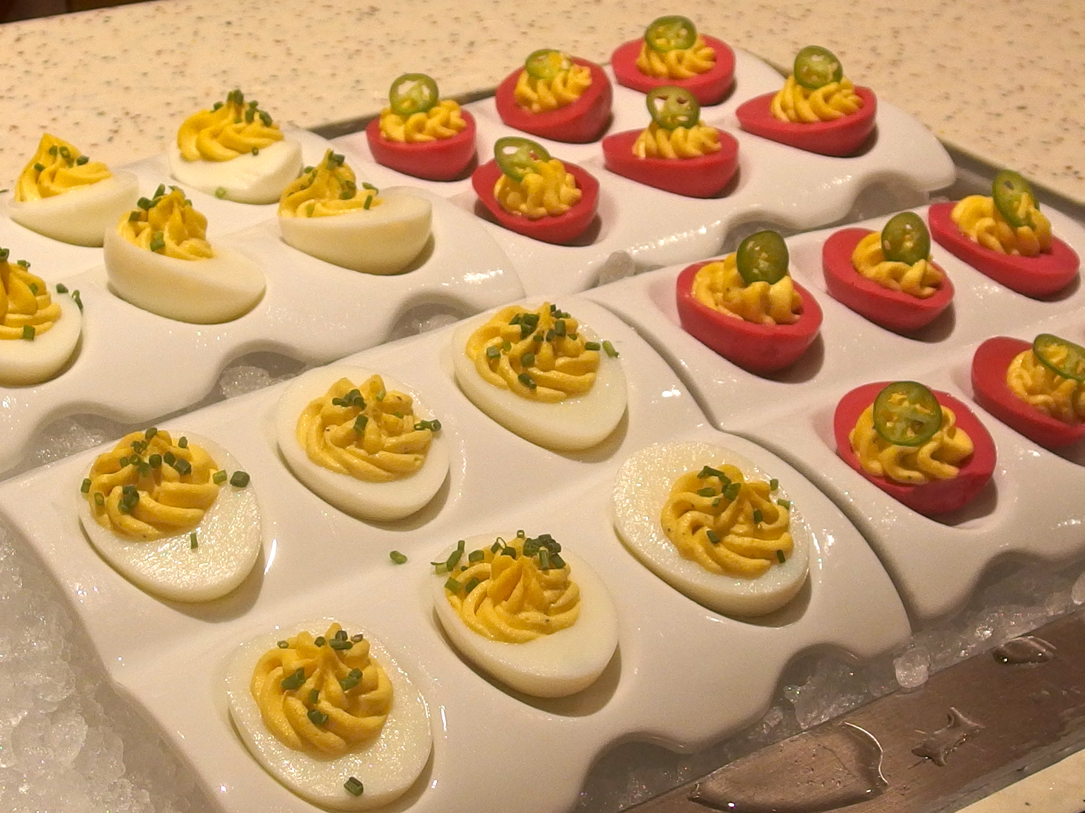 Beach Bonfire Dinner Buffet - LaughingPlace.com