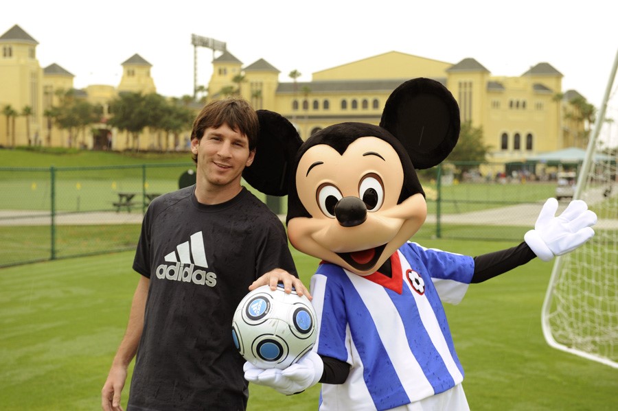 Celebrating Mickey's 87th with 87 Mickeys