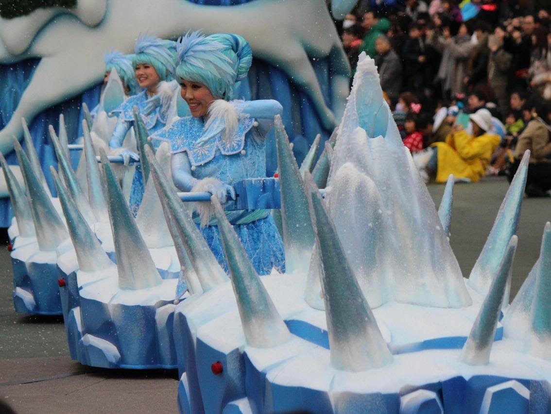 Frozen Fantasy at Tokyo Disneyland - LaughingPlace.com