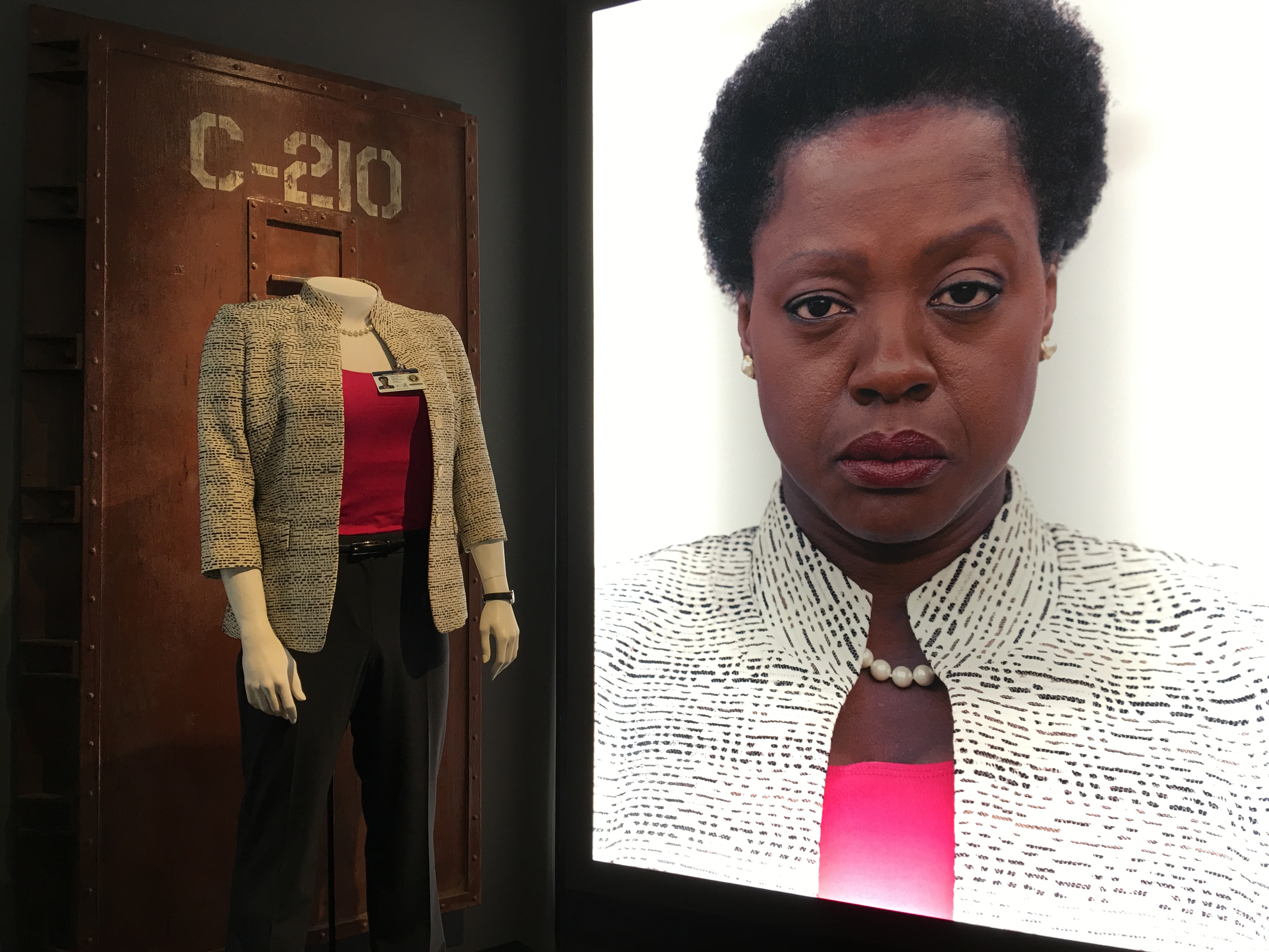 Sneak Peek — DC Universe: The Exhibit Debuting at Warner Bros. Studios ...