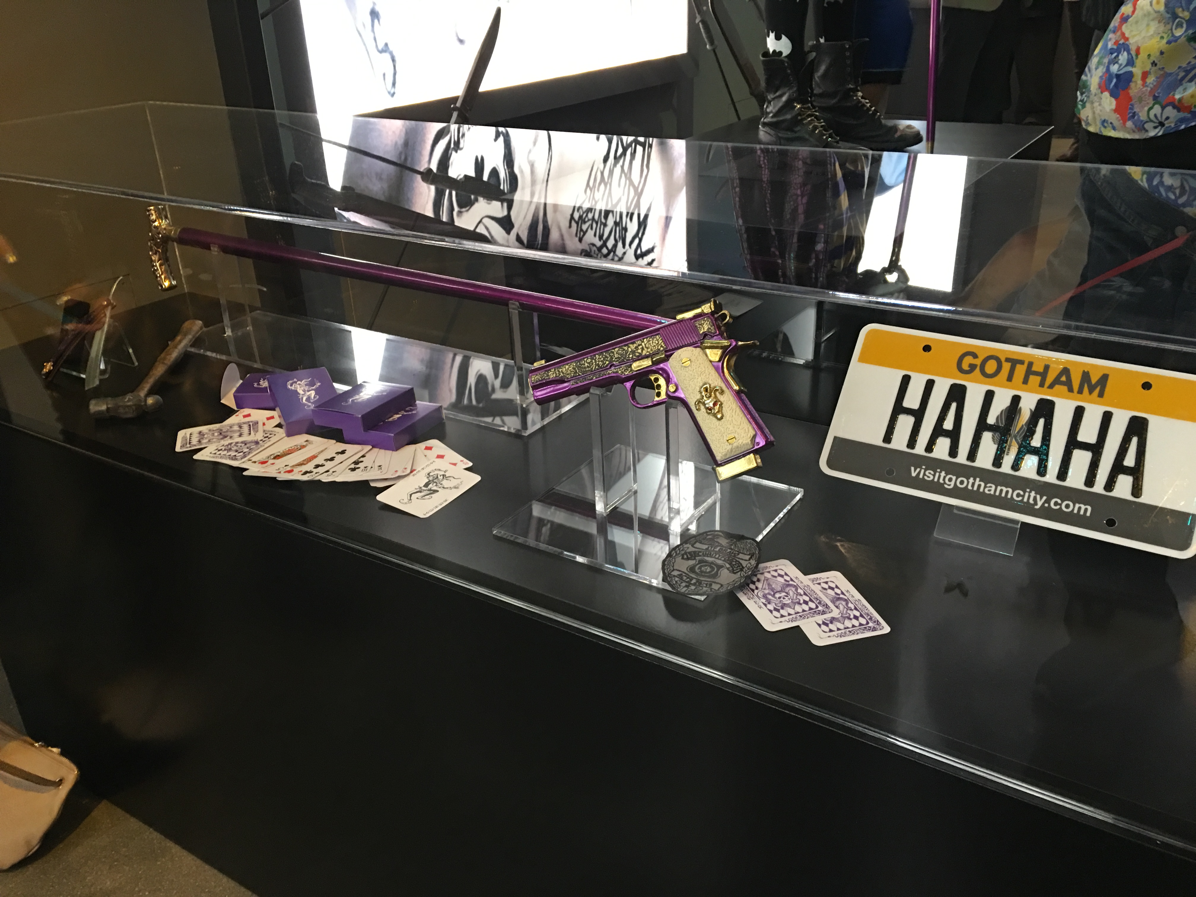 Sneak Peek — DC Universe: The Exhibit Debuting at Warner Bros. Studios ...