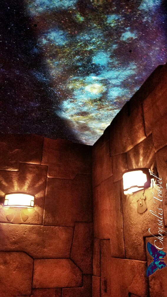 Soarin’ Around the World: From California to Shanghai - LaughingPlace.com