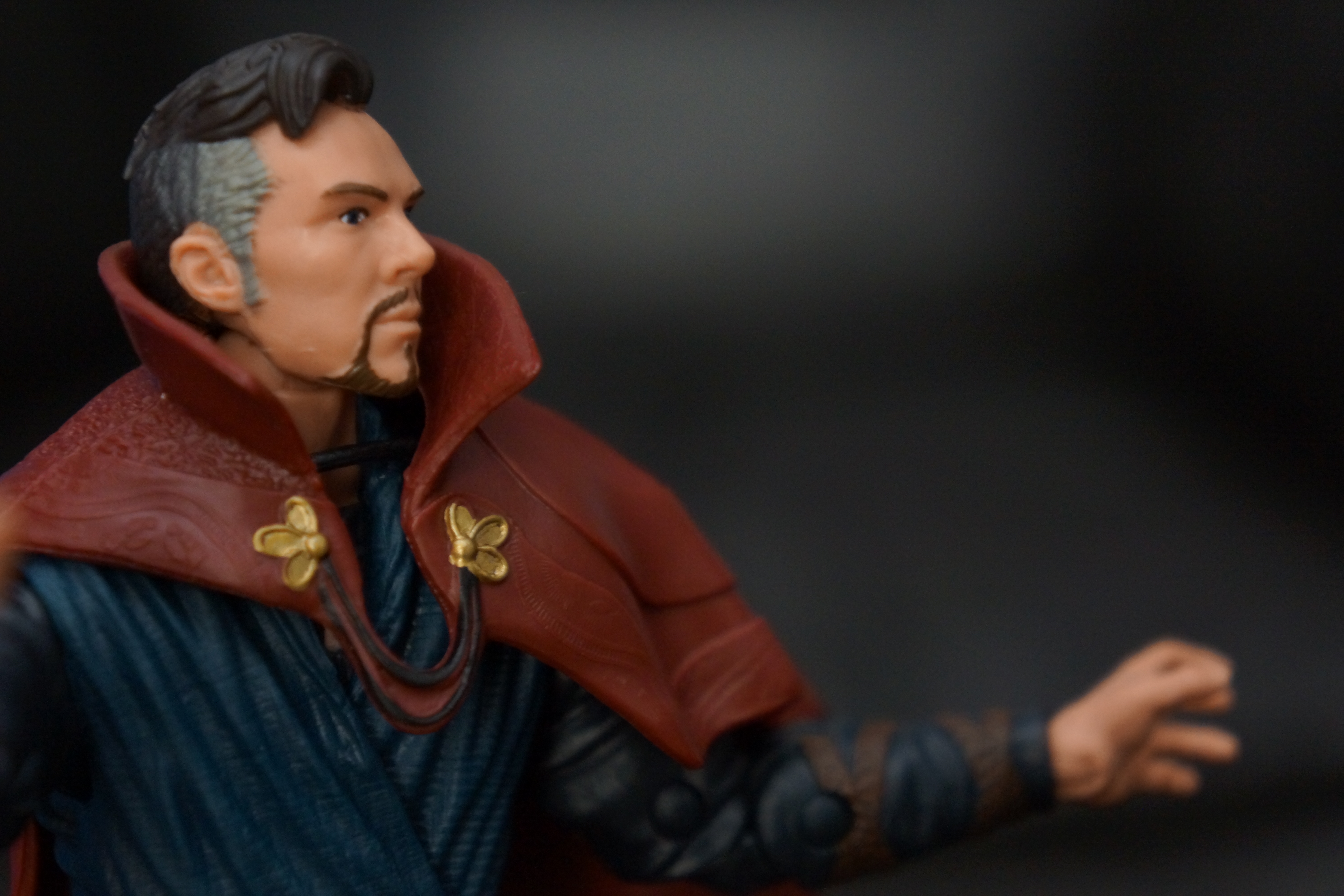 Toy Review: Hasbro Legends Series Doctor Strange Action Figure ...