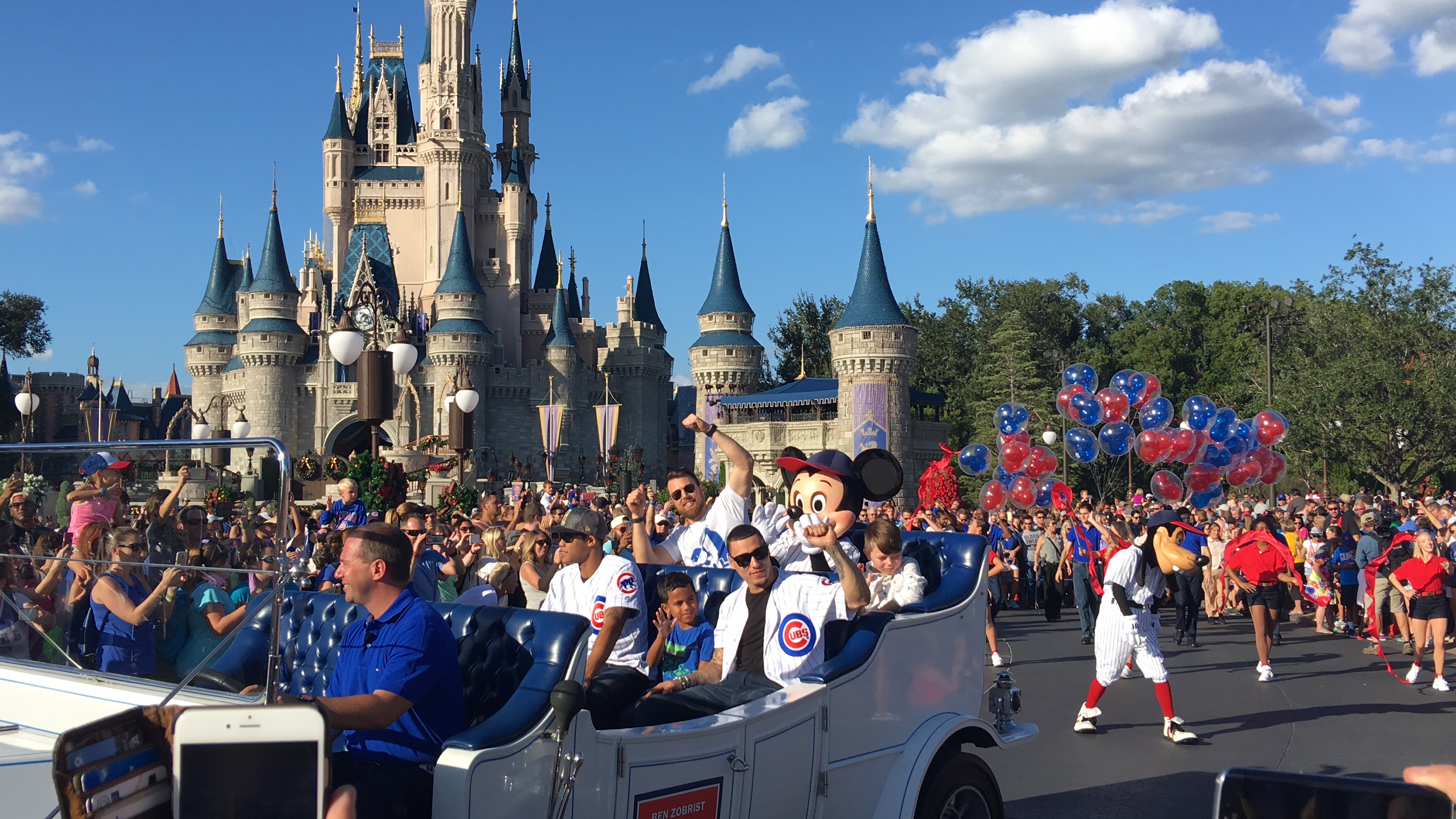 Cubs Celebrate World Championship by Going to Disney World ...