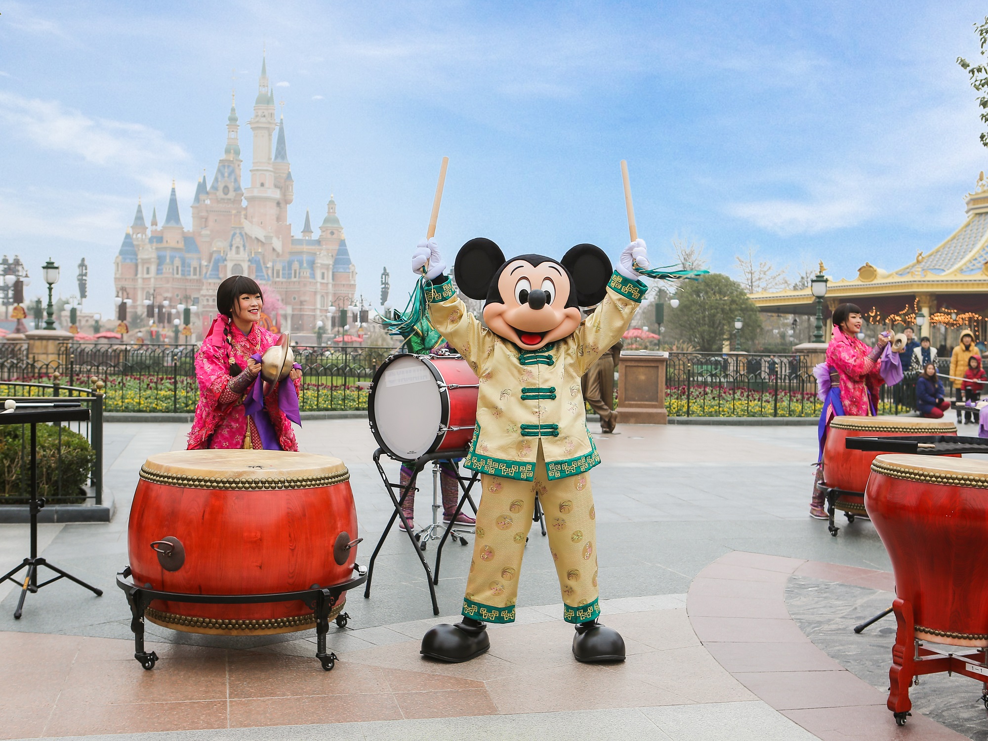 How to Celebrate the Year of the Rooster at Disney Parks & Resorts ...