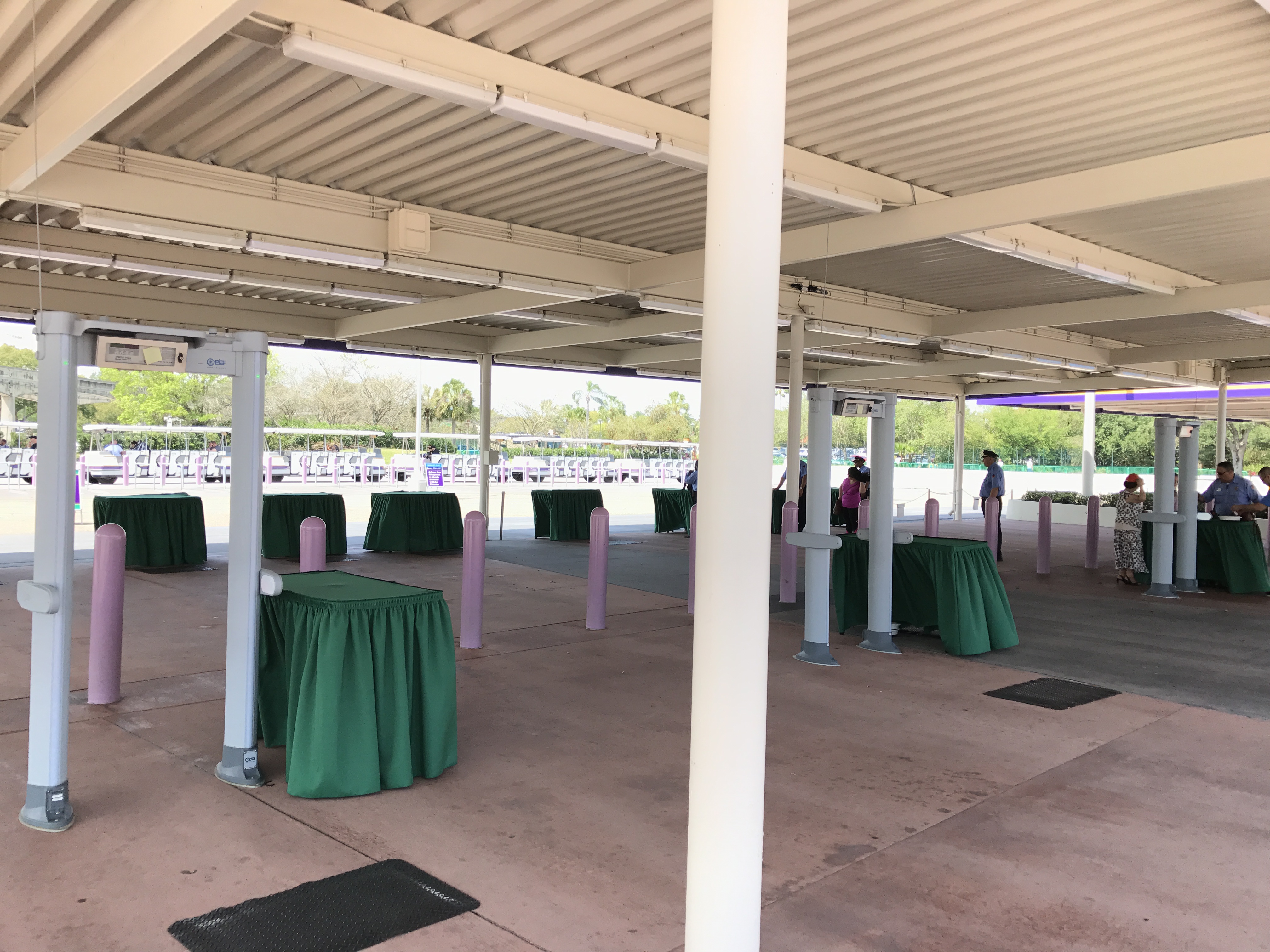 Walt Disney World Debuts New Security Checkpoint Arrangement ...