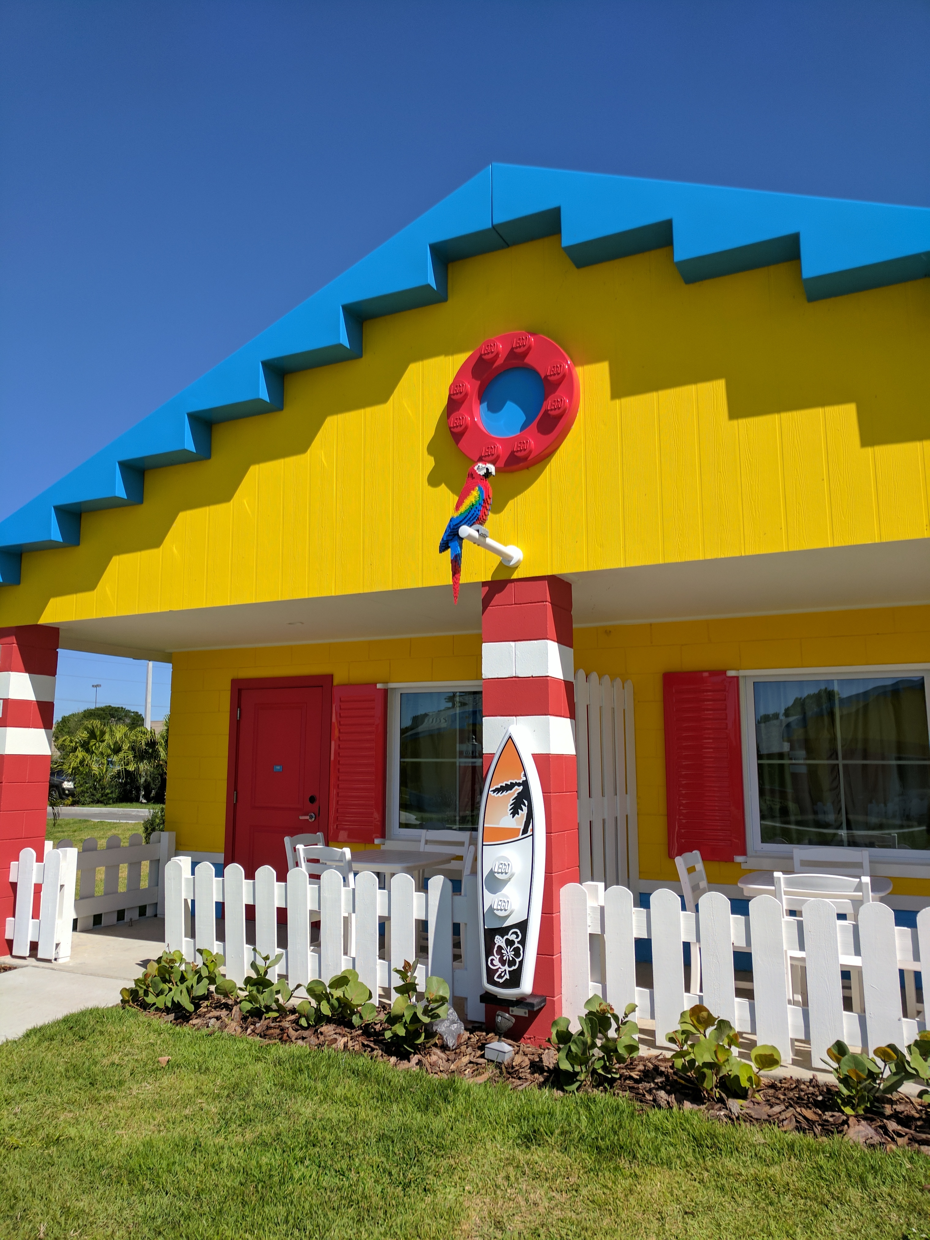 Live Like a Minifig: A Review of the New Legoland Beach Retreat Hotel ...
