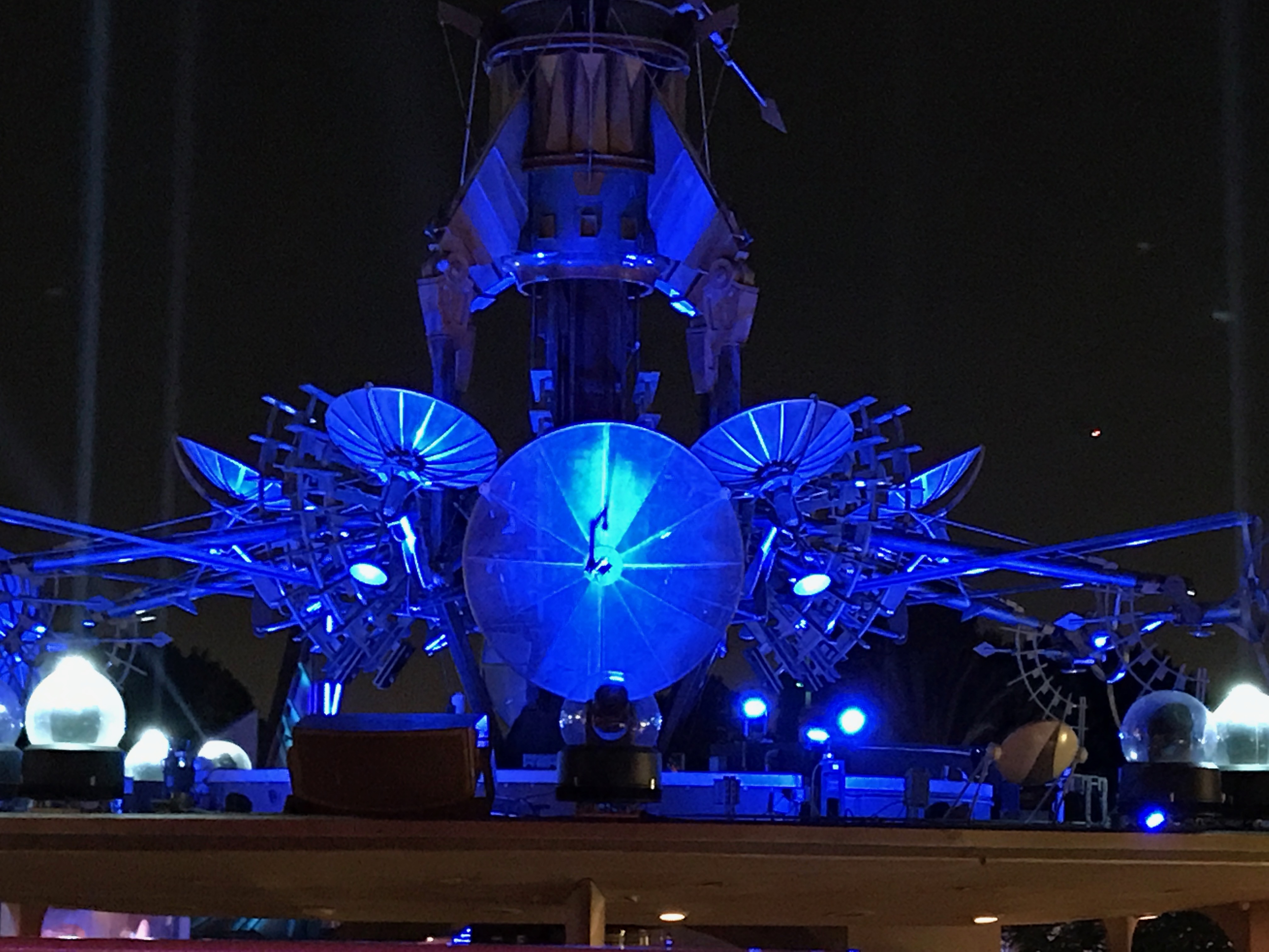 Skyline Lounge Experience Debuts in Disneyland's Tomorrowland ...
