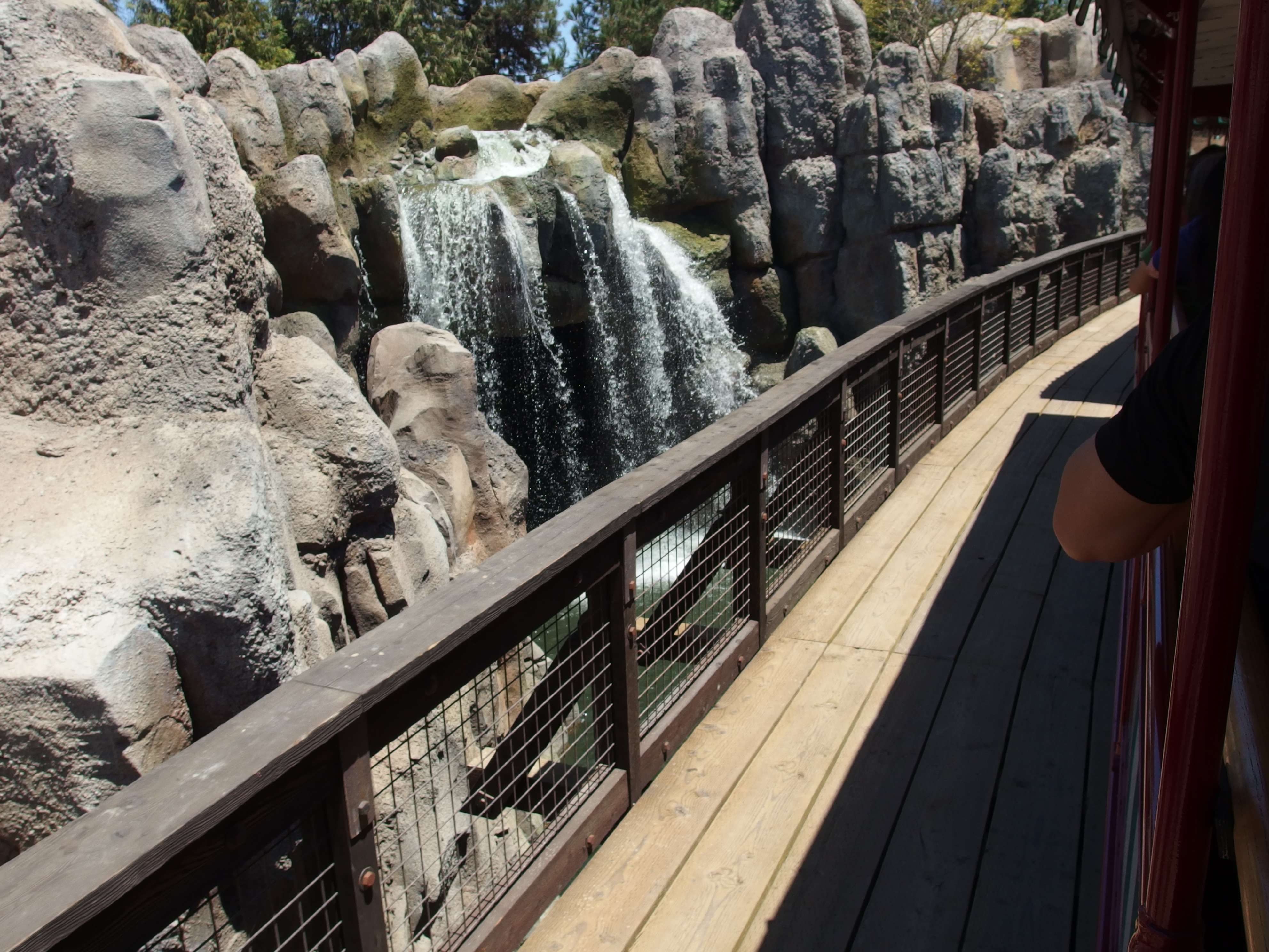 Disneyland Classics Return — Rivers of America Watercrafts and the ...