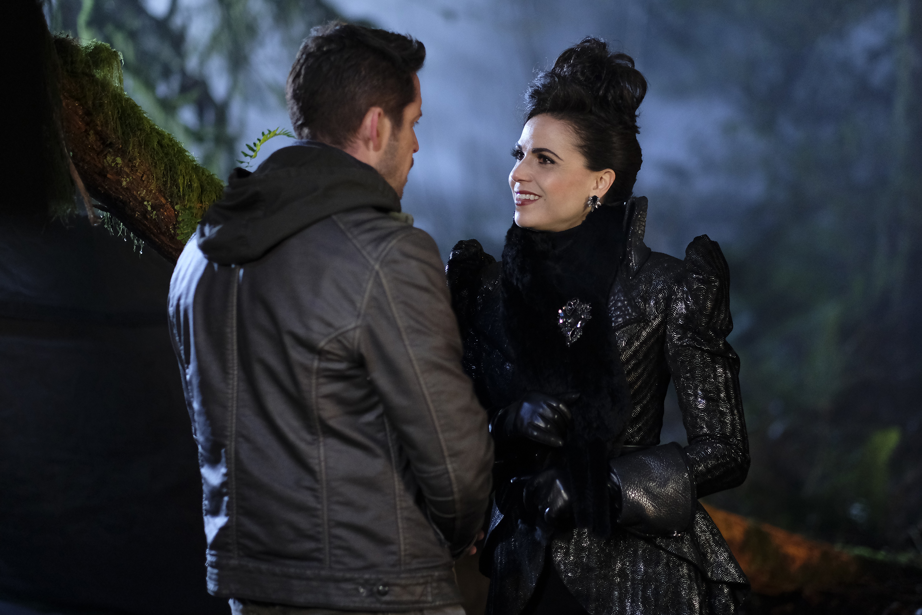 “Once Upon a Time” Stirs Things Up at San Diego Comic-Con 2017 ...
