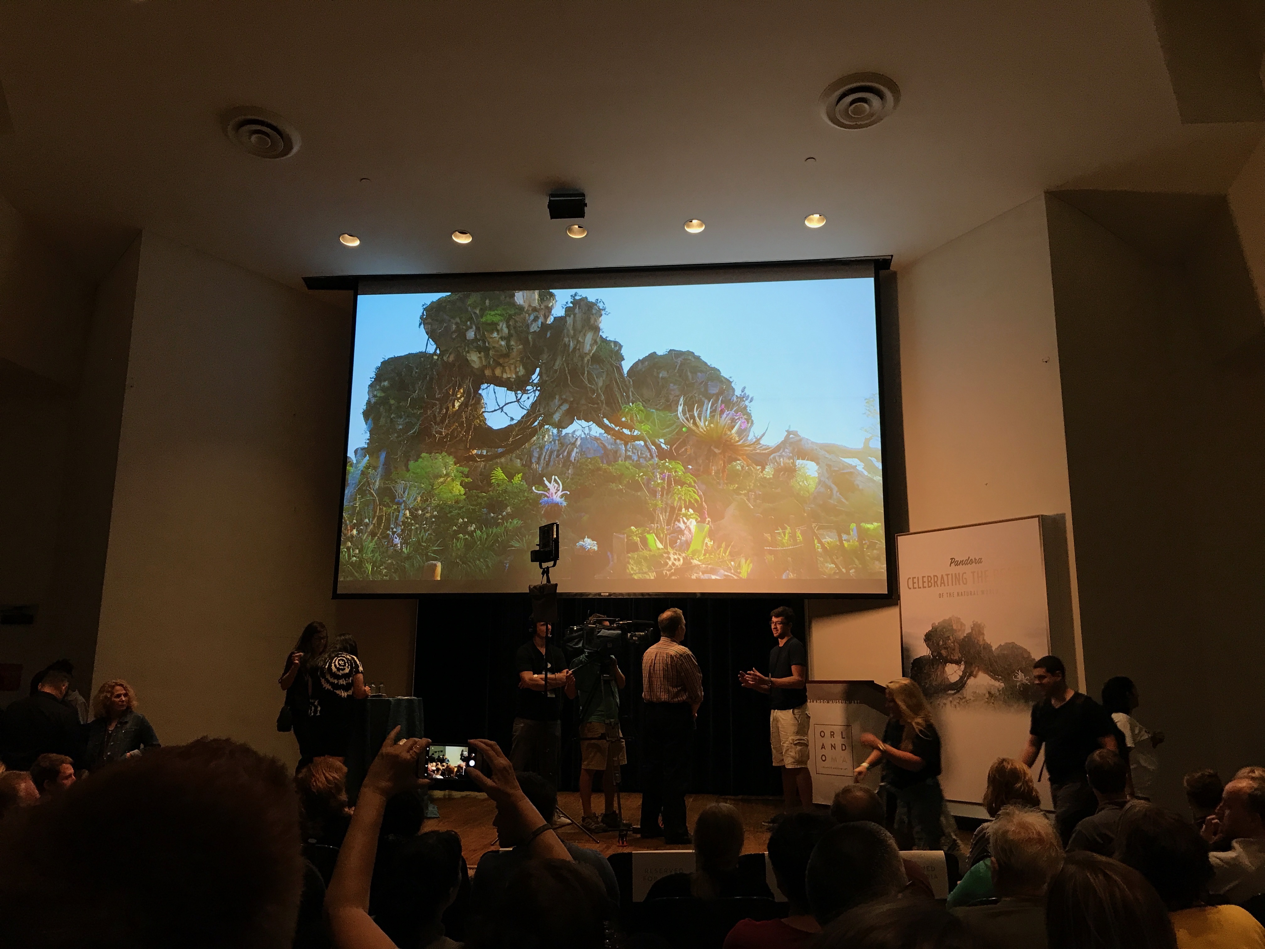 Imagineer Joe Rohde Talks Pandora, Animal Kingdom, and Art History at ...