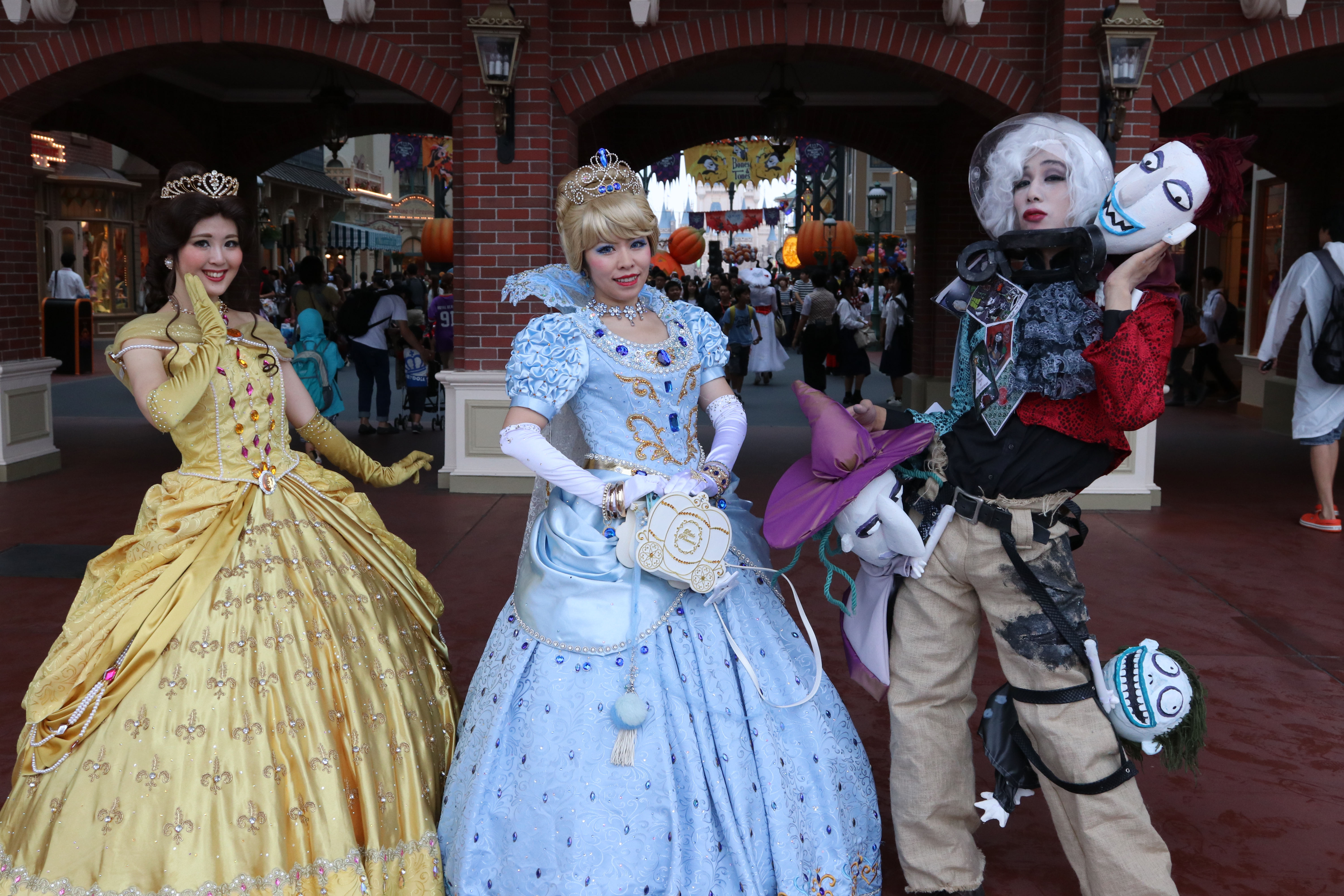 Tokyo Disney Resort Celebrates the Halloween Season - LaughingPlace.com