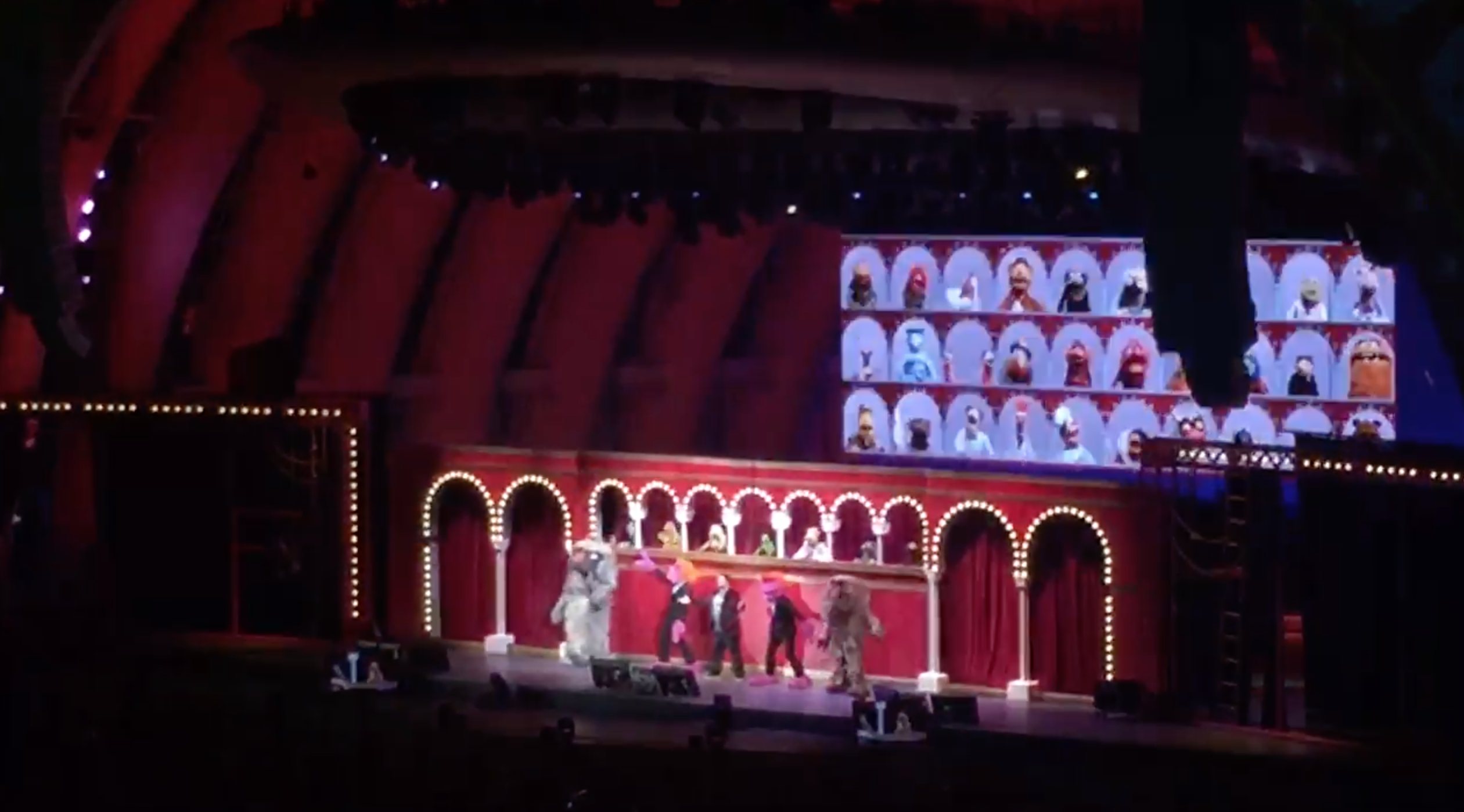 Event Recap: The Muppets Take the Hollywood Bowl - LaughingPlace.com