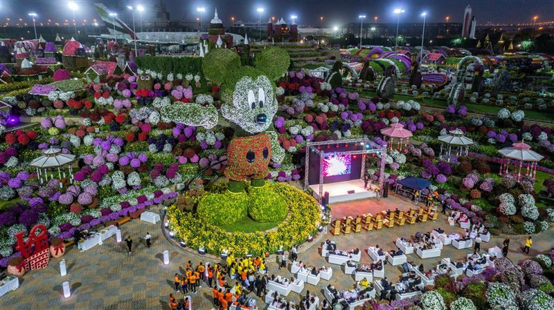 Mickey Mouse Topiary One for the Record Books