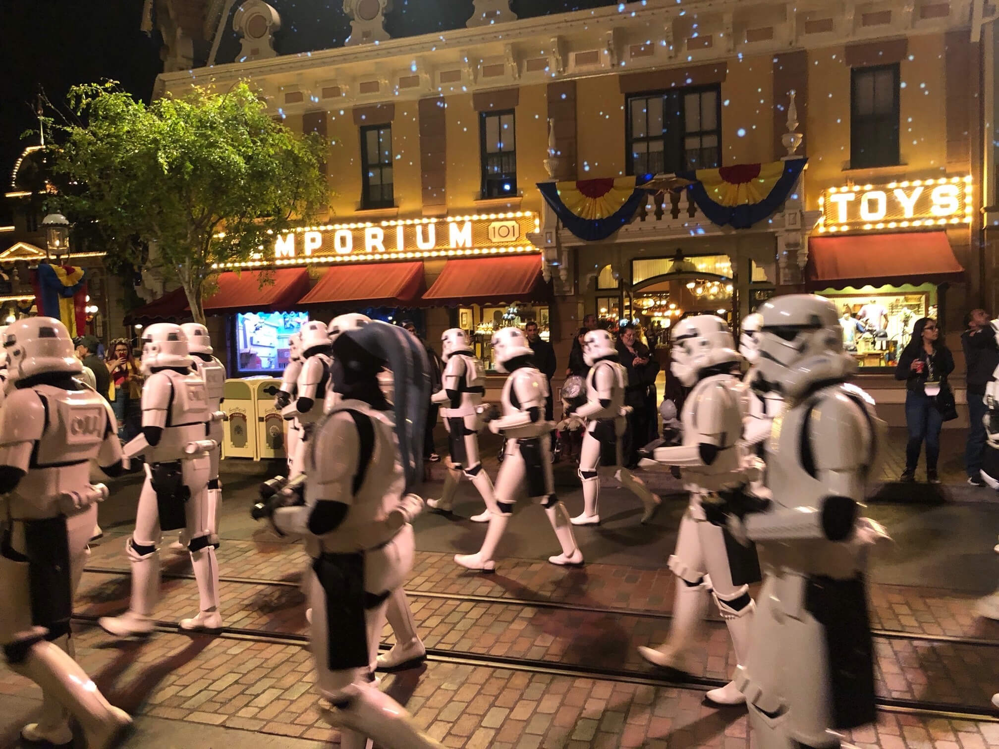 Disneyland After Dark Returns with Star Wars Nite Event