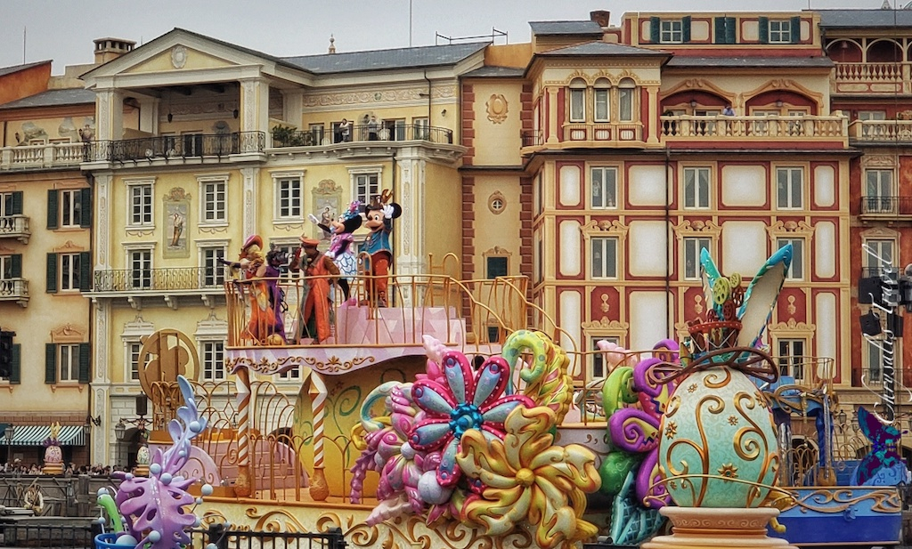 Celebrating Disney’s Easter and 35th Anniversary at Tokyo DisneySea ...
