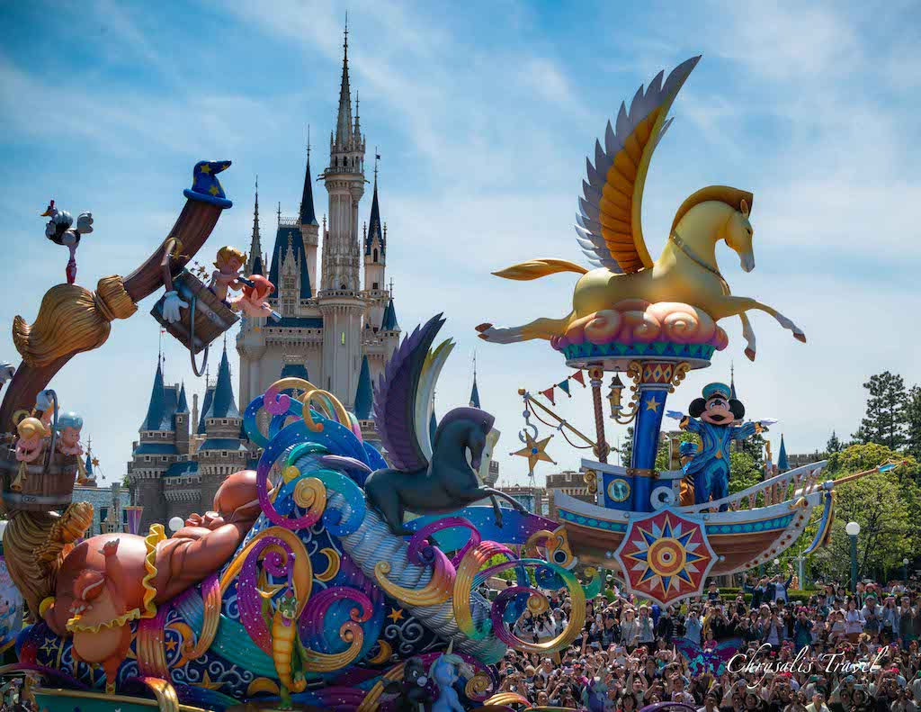 “Dreaming Up!” Parade Soars into Tokyo Disneyland - LaughingPlace.com