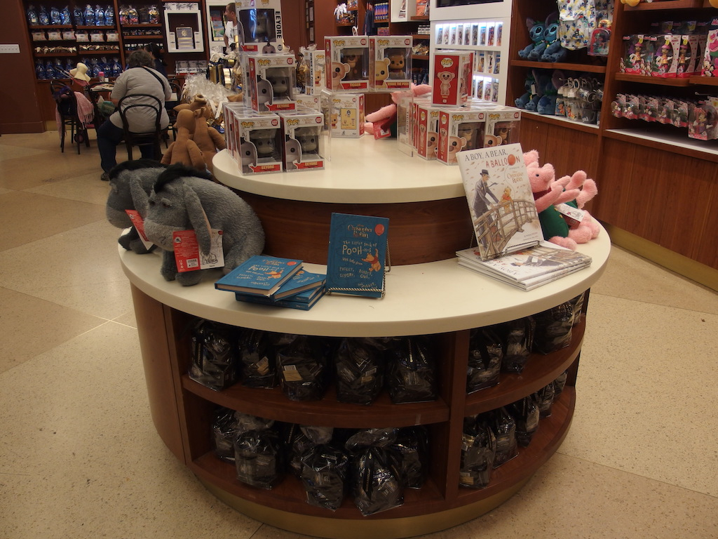 The El Capitan Theater Hosts a Special Engagement of Disney’s ...