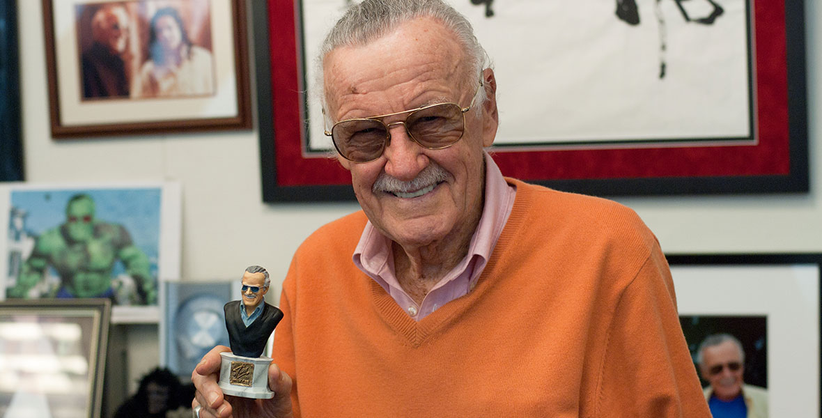 Friends and Fans Share Memories of Stan Lee on Social Media