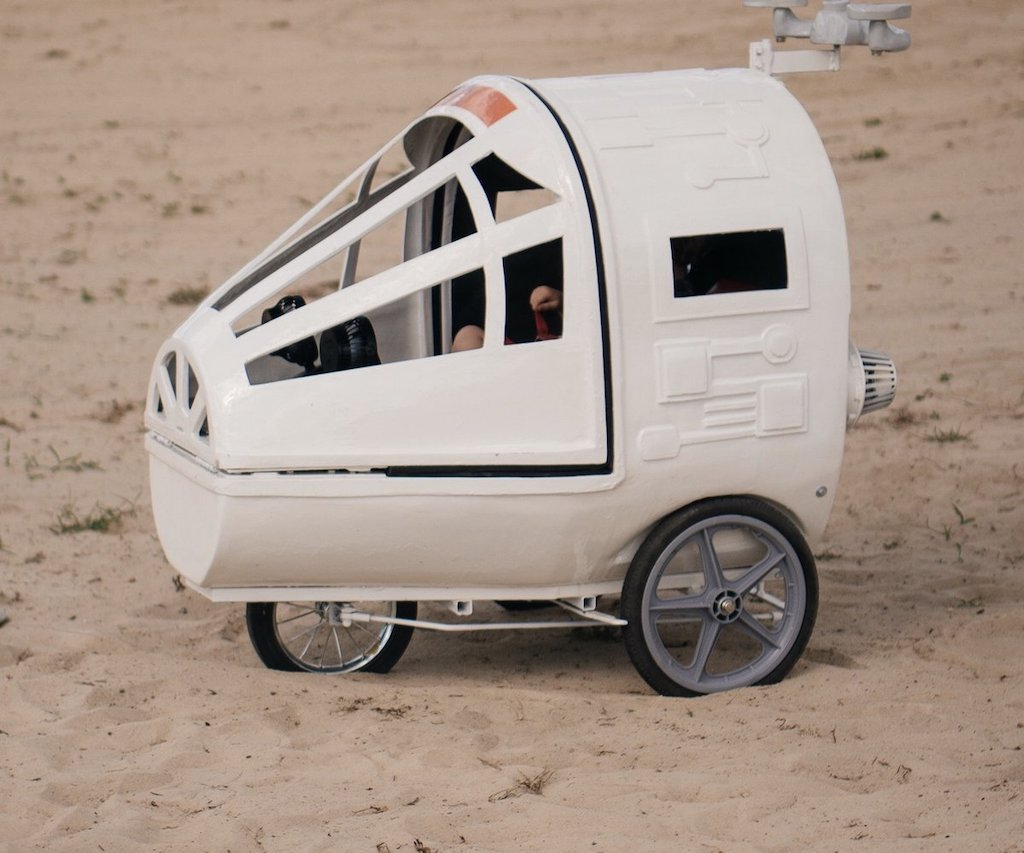 Fantasy Strollers Announces Spaceship Stroller Rentals For Spring 2019