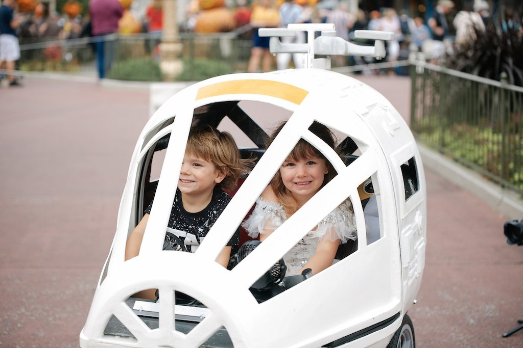 Fantasy Strollers Announces Spaceship Stroller Rentals For Spring 2019