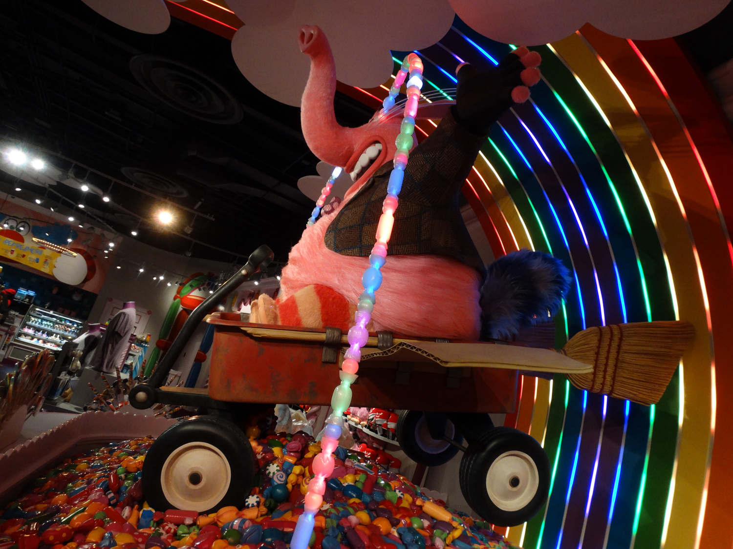 Video: Bing Bong from "Inside Out" Finally Arrives at Pixar Pier in ...