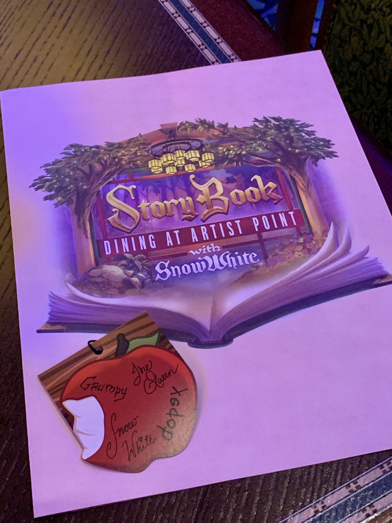Dining Review: Storybook Dining with Snow White at Artist Point