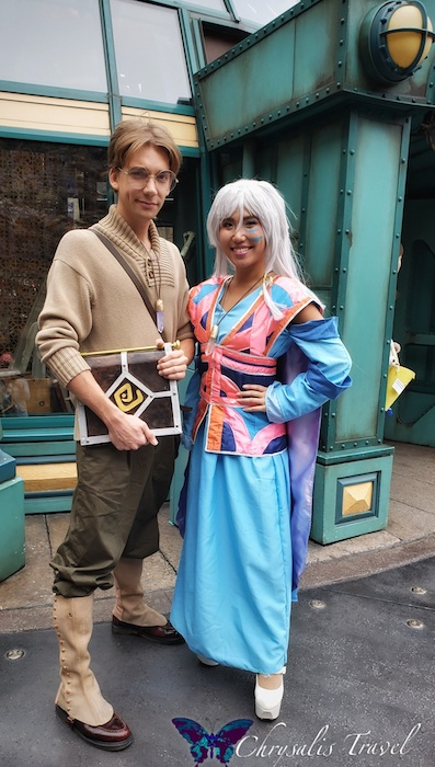 Mesmerizing Halloween Merchandise & Cosplay from the Tokyo Disney ...