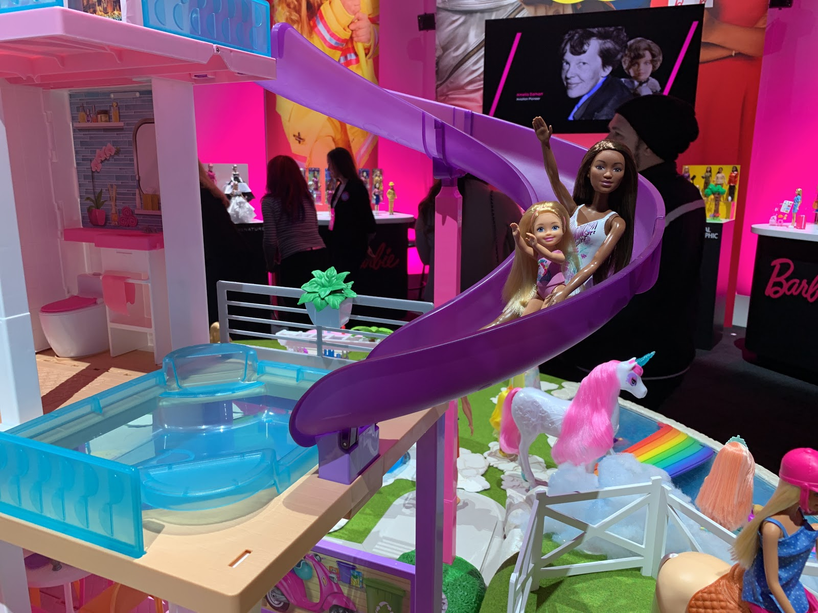 Toy Fair 2019: Mattel (Toy Story 4, Cars, Frozen, Barbie, Hot Wheels ...