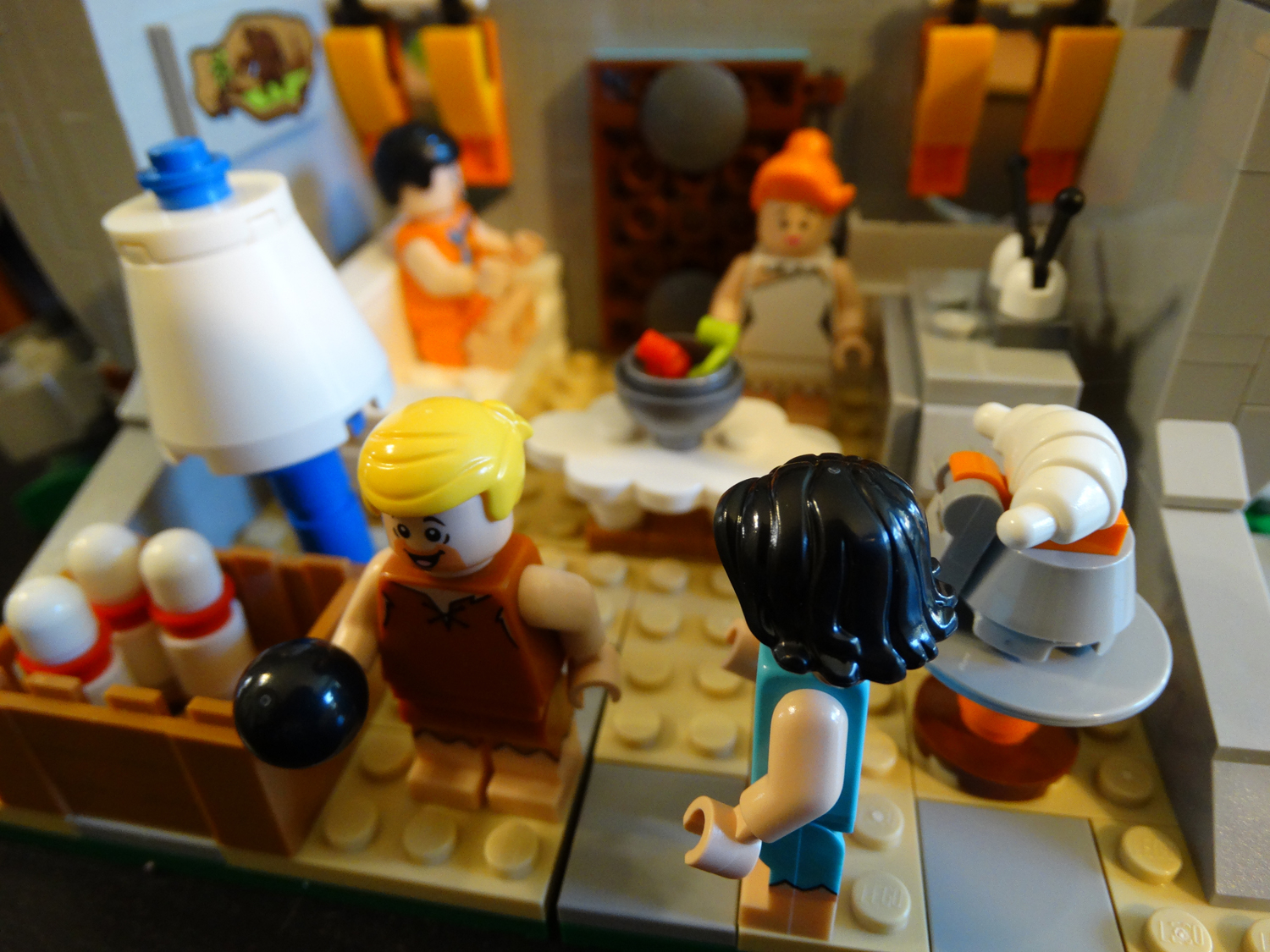Video Review: The Flintstones LEGO Set Brings the Modern Stone-Age ...