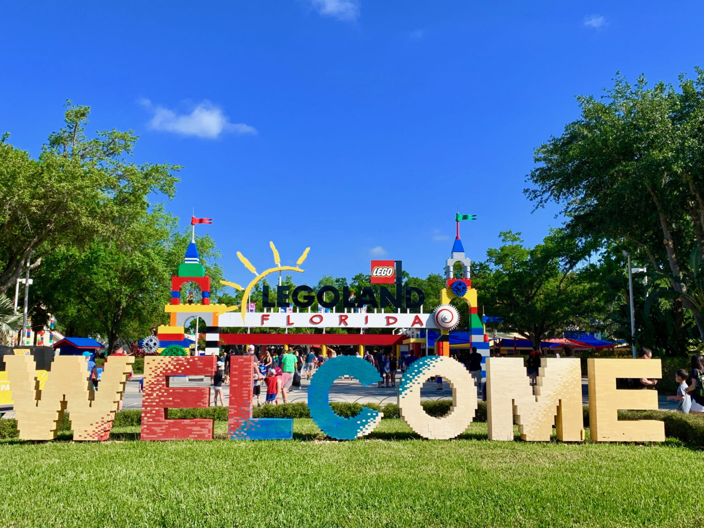LEGOLAND Florida Just Got Awesome-er With The LEGO MOVIE WORLD ...