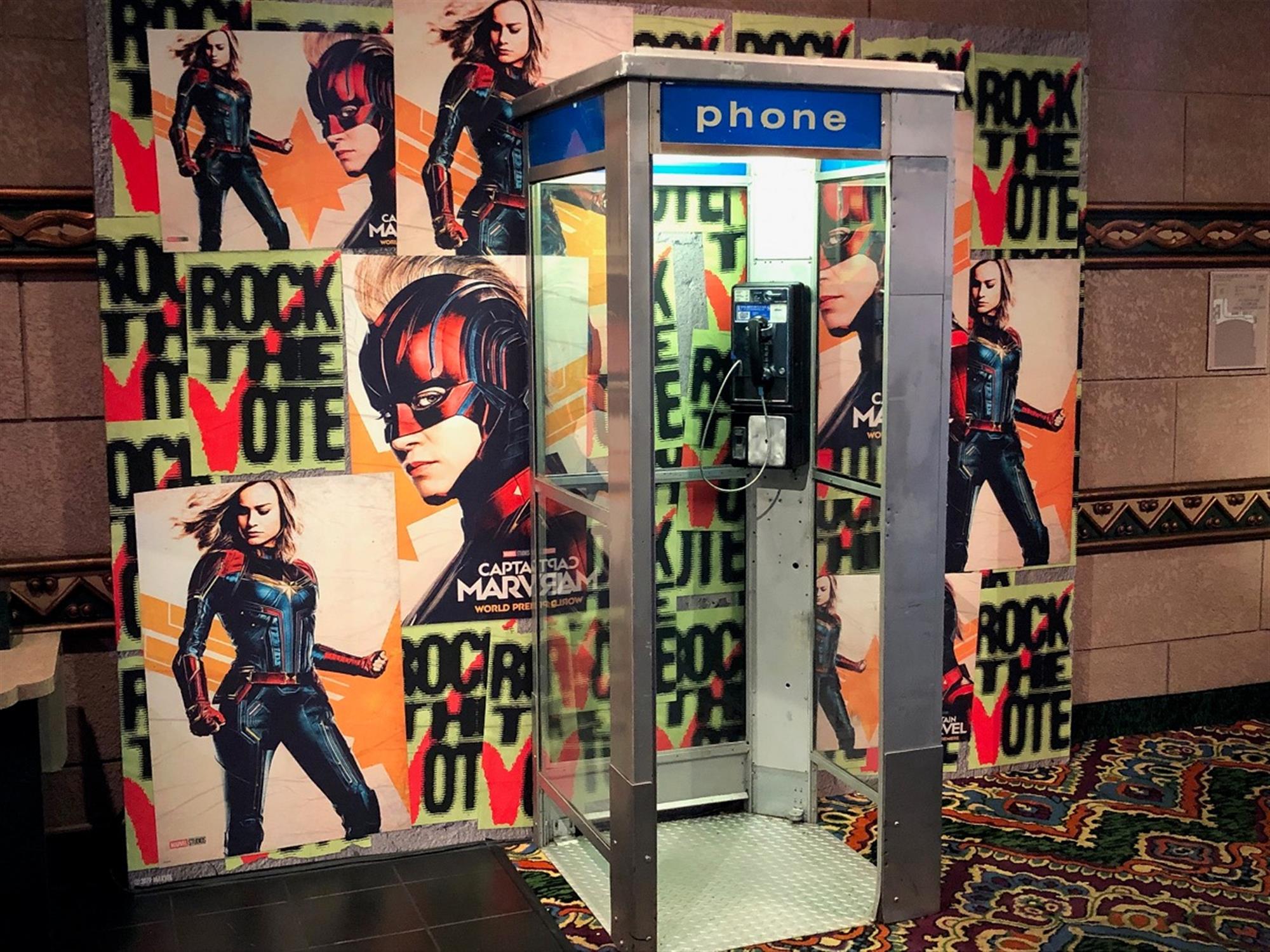 Hollywood’s El Capitan Hosts "Captain Marvel" Fans in Opening Night ...